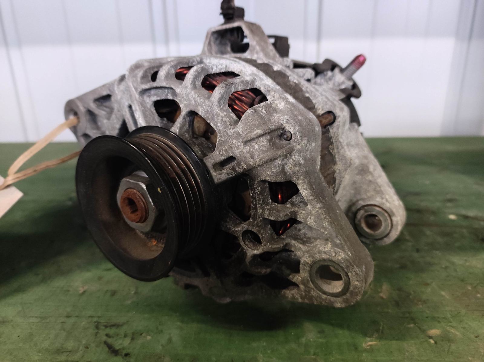 Hyundai i20 1.2 alternator 3730003300