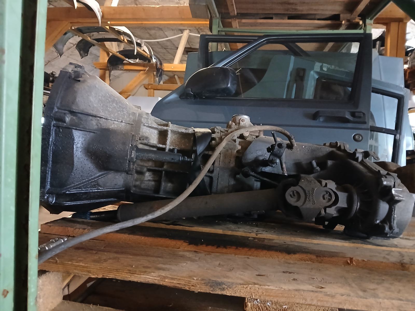JEEP CHEROKEE MENJALNIK 2.5 TD 85 KW TIP.M.M52