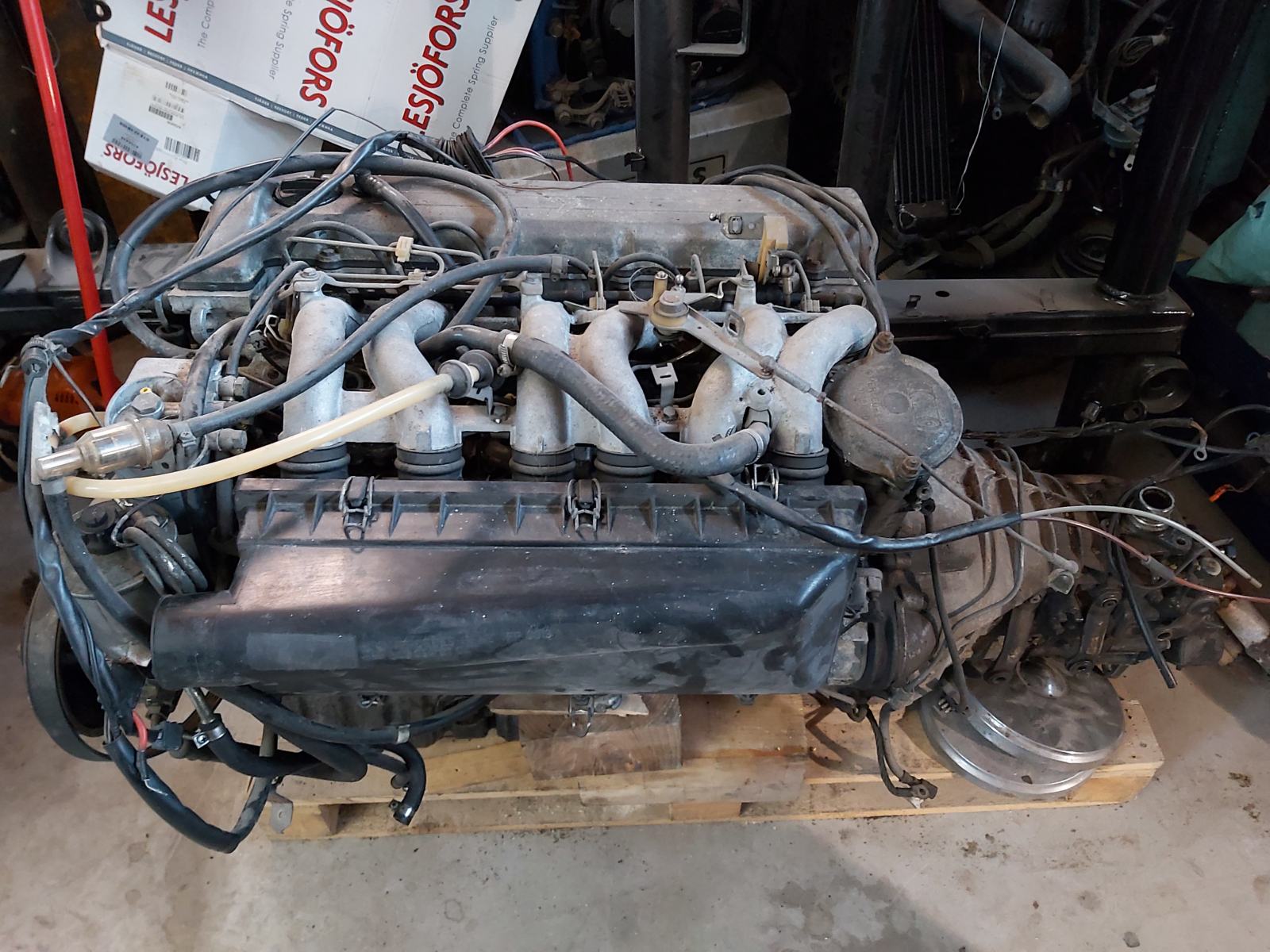 Mercedes 300 D tip 124 - motor