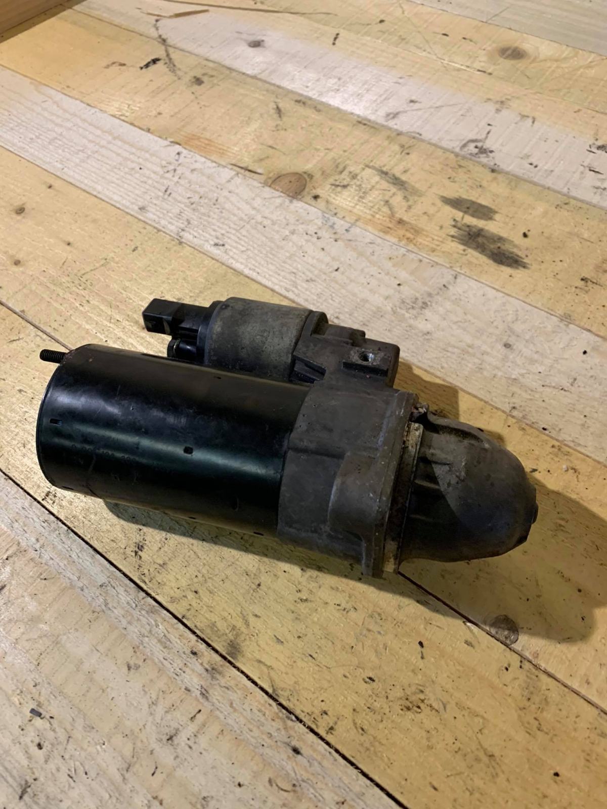 zaganjač 4.0i 4.5i 5.0i N62 N62N štarter bmw