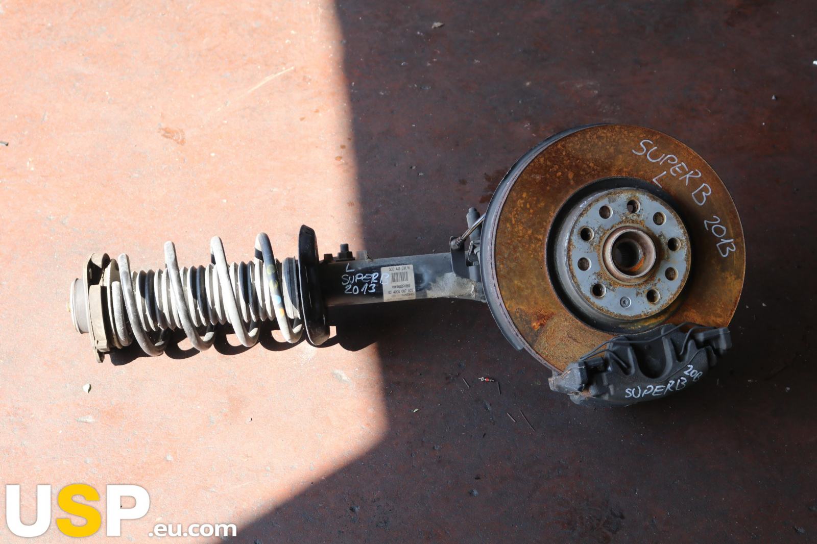 AMORTIZER ŠKODA SUPERB SPREDAJ LEVO