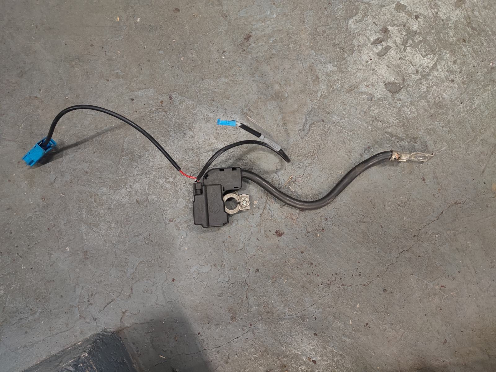 Bmw ibs minus klema e90 e91 e92 e93
