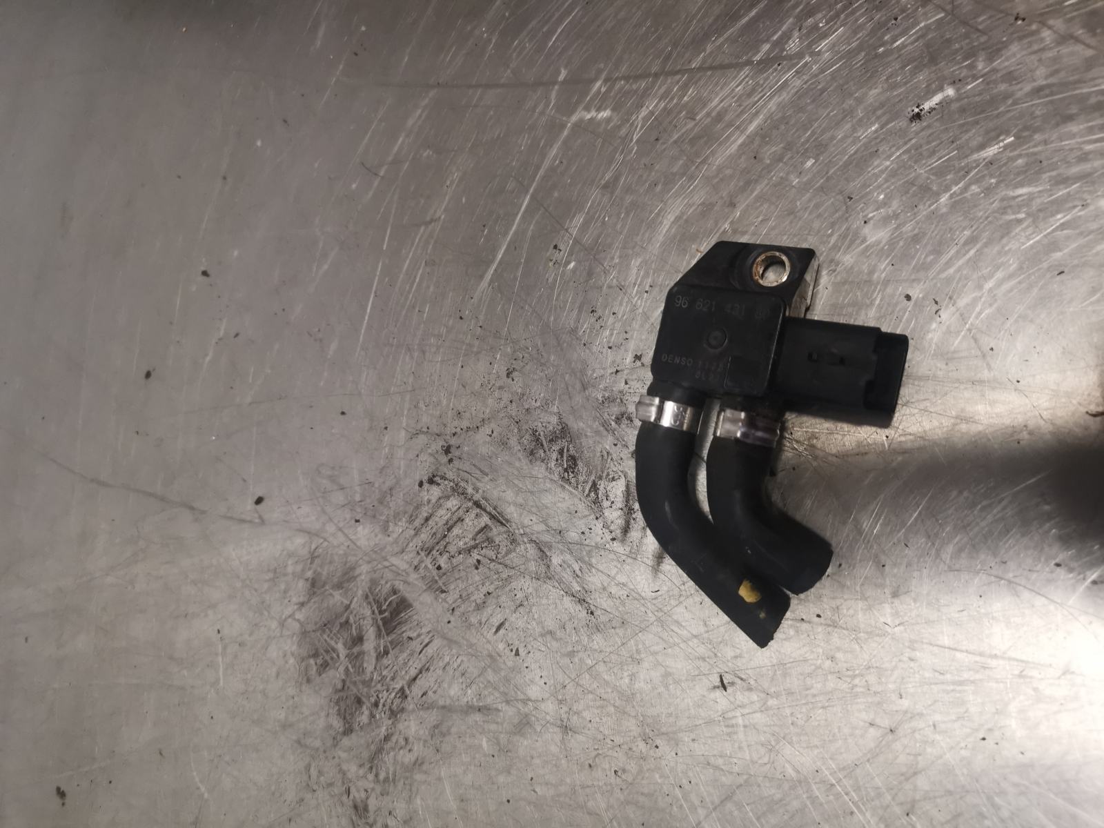 Citroen C5 3 DPF senzor tlaka izpušnih plinov , pritiska 9662143180