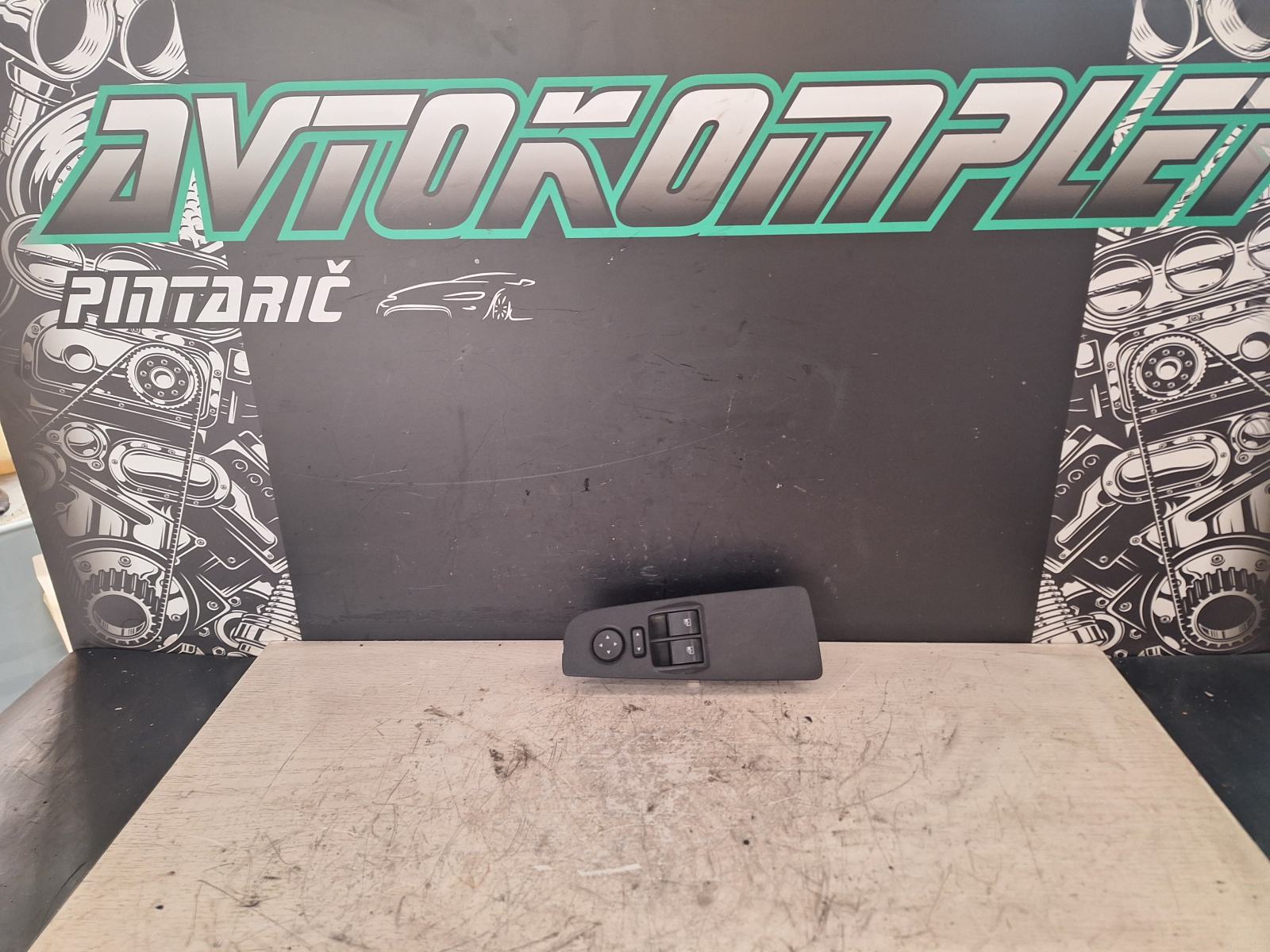 Fiat Grande Punto 2008 stikalo stekel 735380444