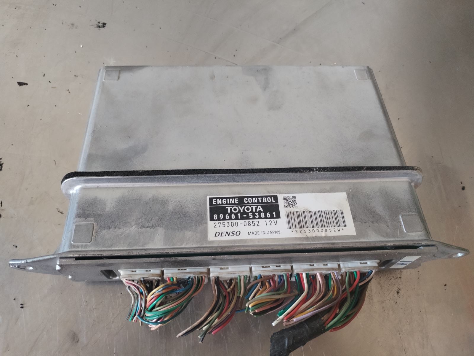 Lexus IS 250 motorni računalnik ECU 89661-53861 2.5 v6