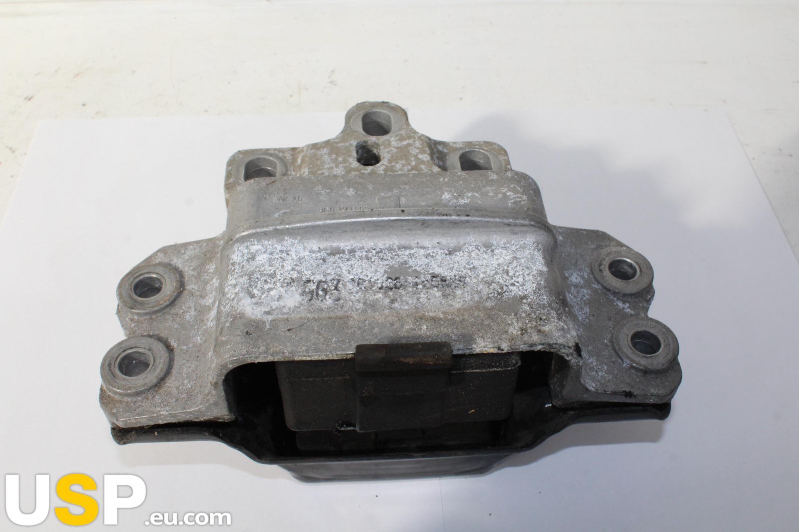 NOSILEC MOTORJA LEVI VW PASSAT