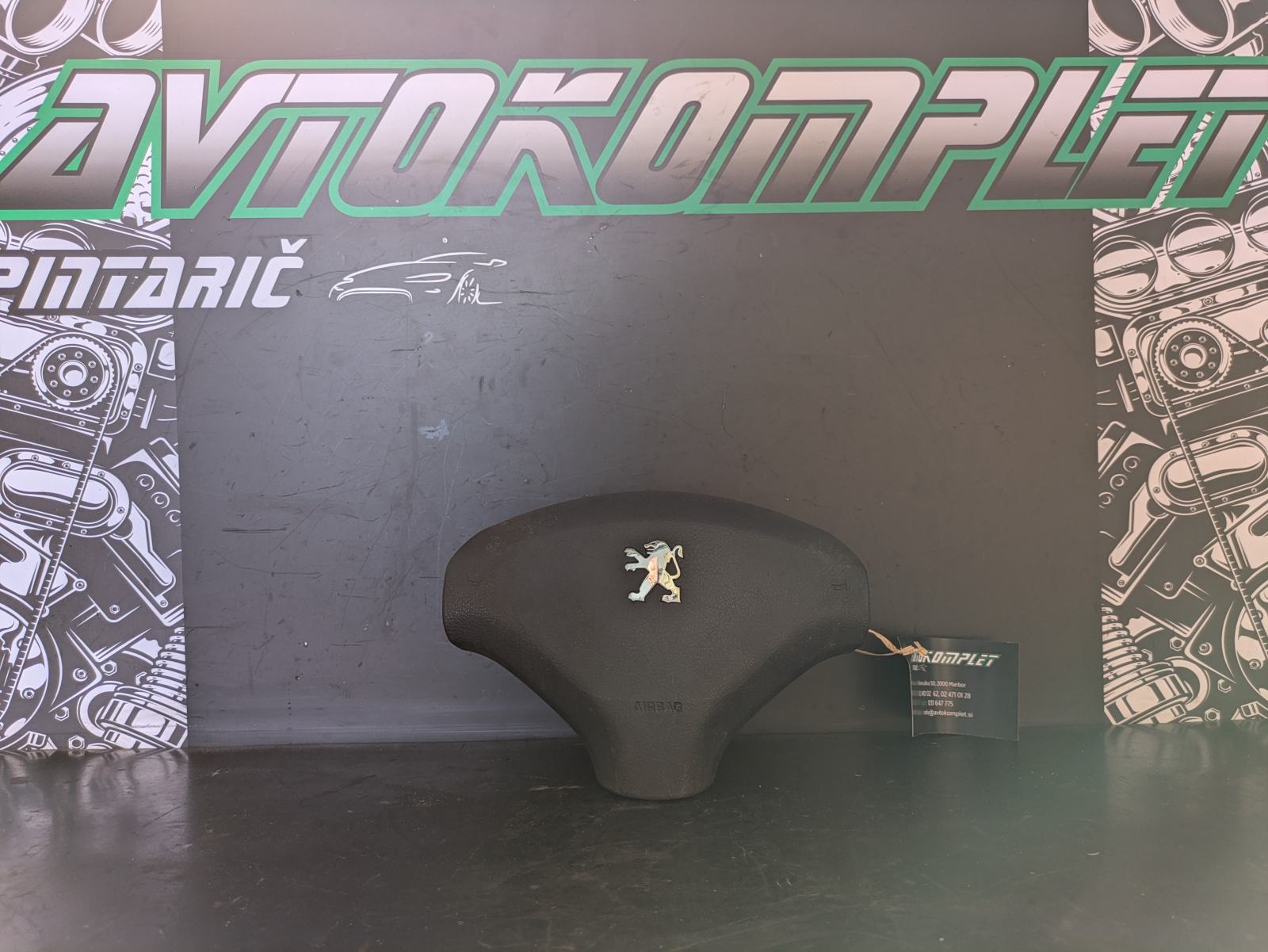 Peugeot 5008 2012 volanski airbag