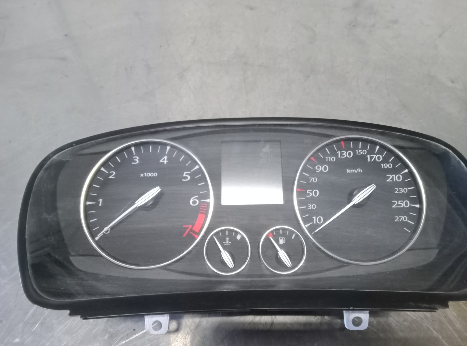 Renault Laguna 3 števec merilnik hitrosti bencinski modeli