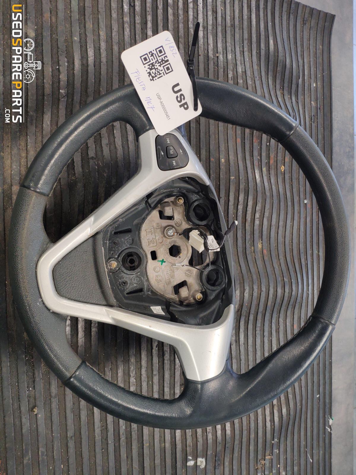 VOLANSKI OBROČ VOLANA FORD FIESTA MK5