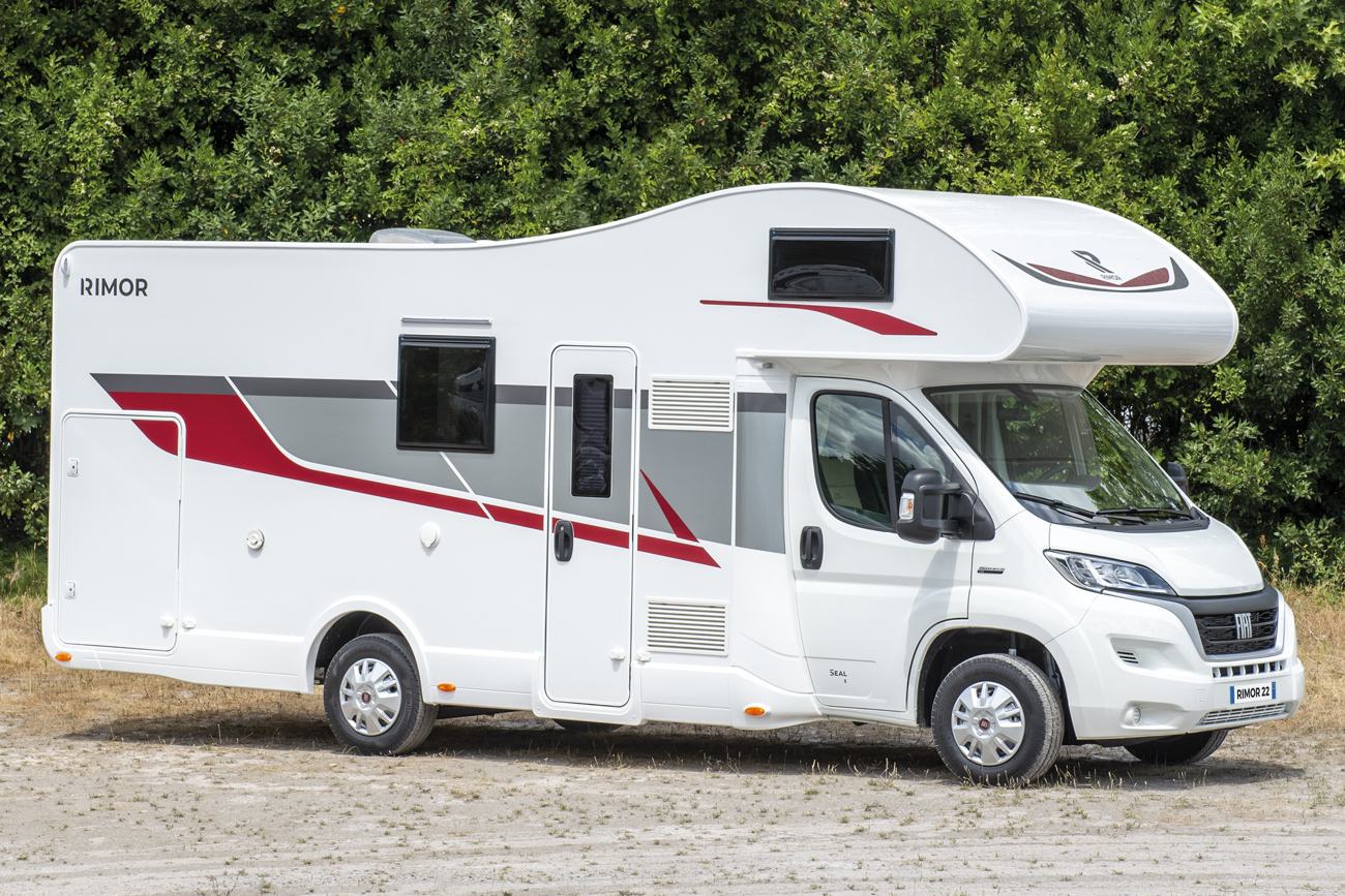 Avtodom Rimor Seal 5 Oddamo v najem - CampingLuxe