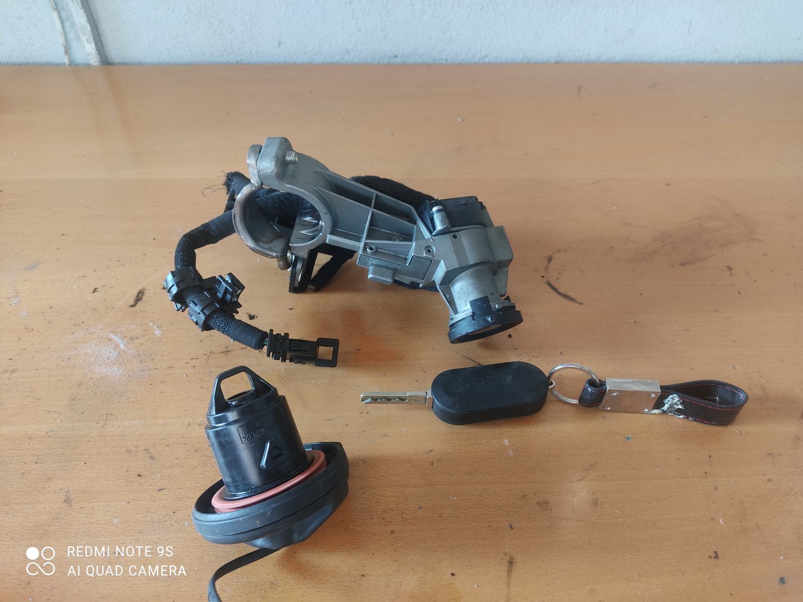 Fiat Grande Punto ključ ključavnica komplet