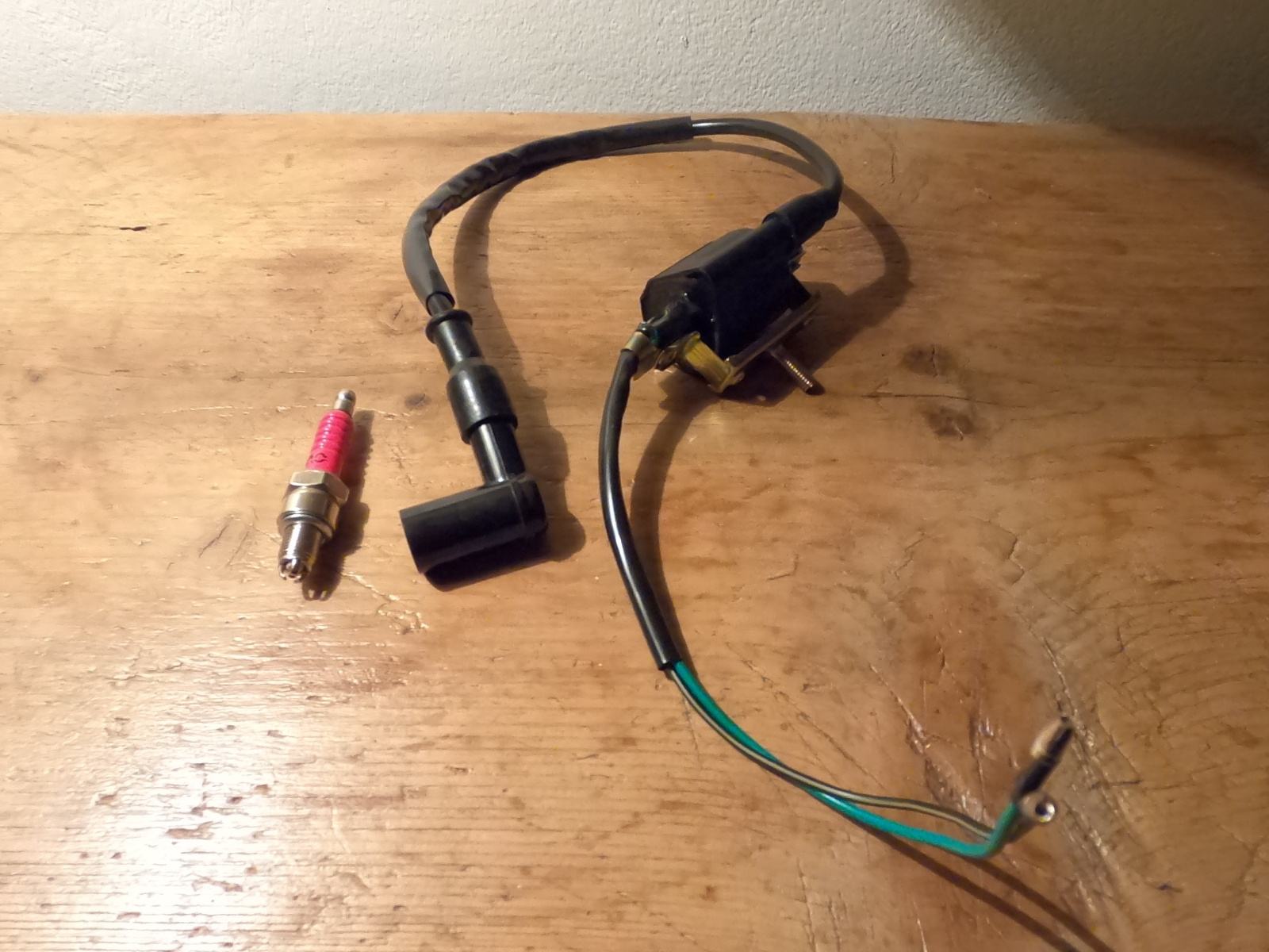 Vžigalna tuljava in svečka