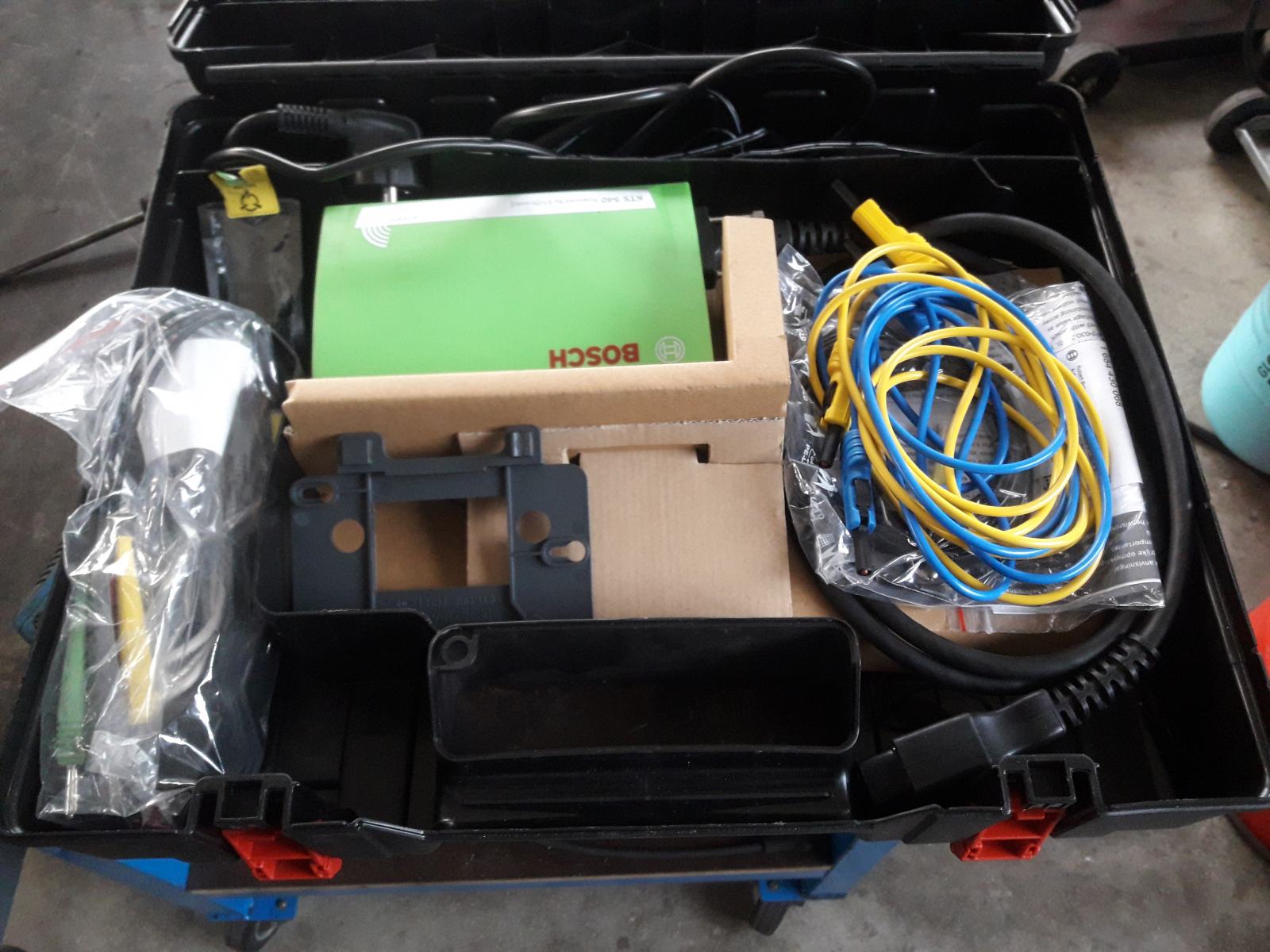 Prodam Bosch KTS 540