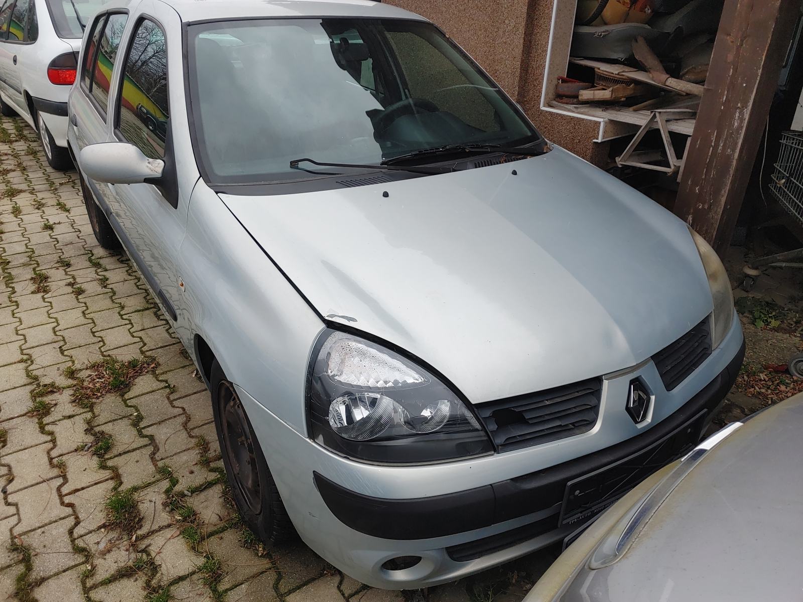 Renault clio