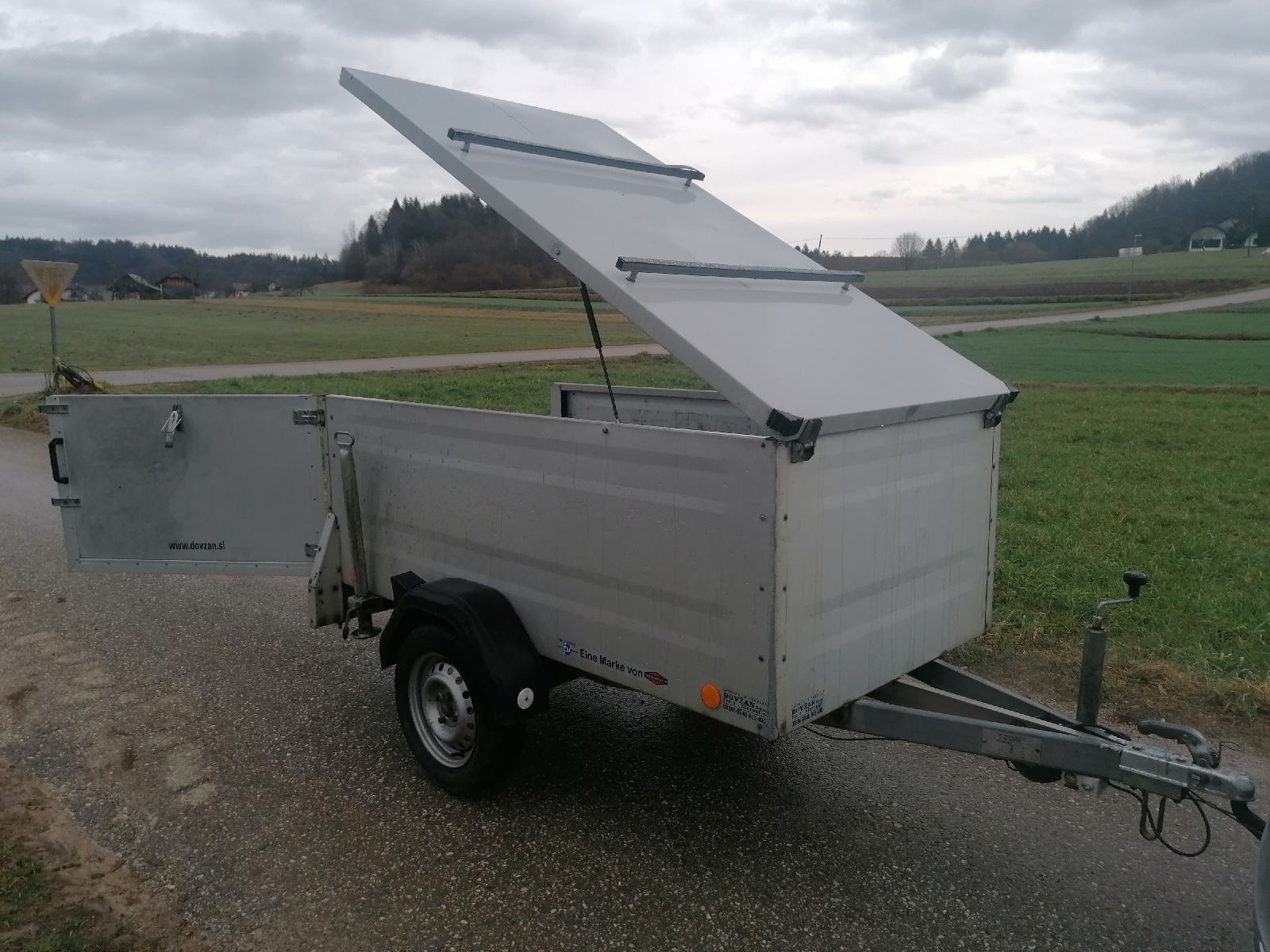 TPV Box prikolica