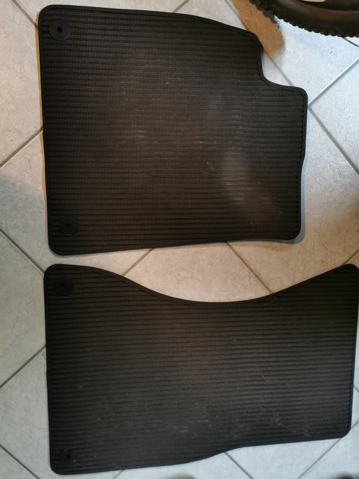 Originalni tekstilni tepihi za Audi A6 Allroad sprednji in zadnji