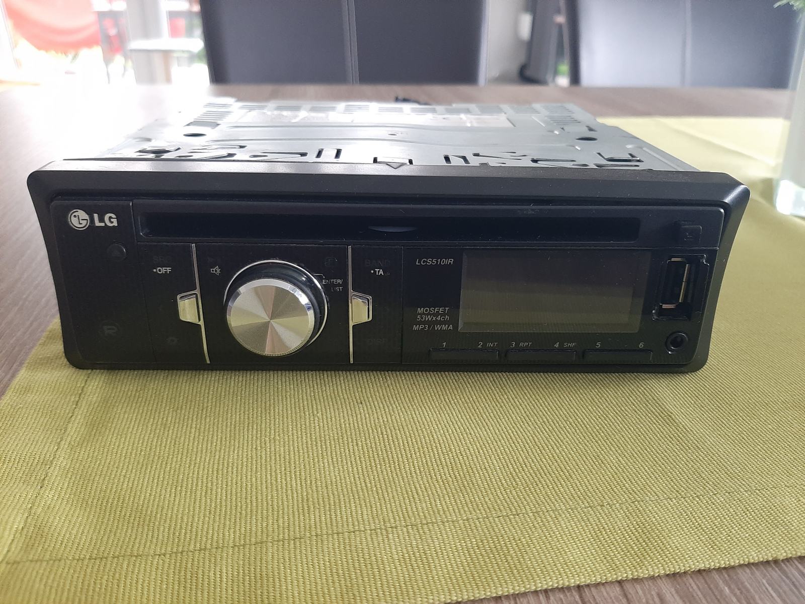 AVTORADIO LG MODEL LCS510,USB,MP3,MOSFET 4X53W