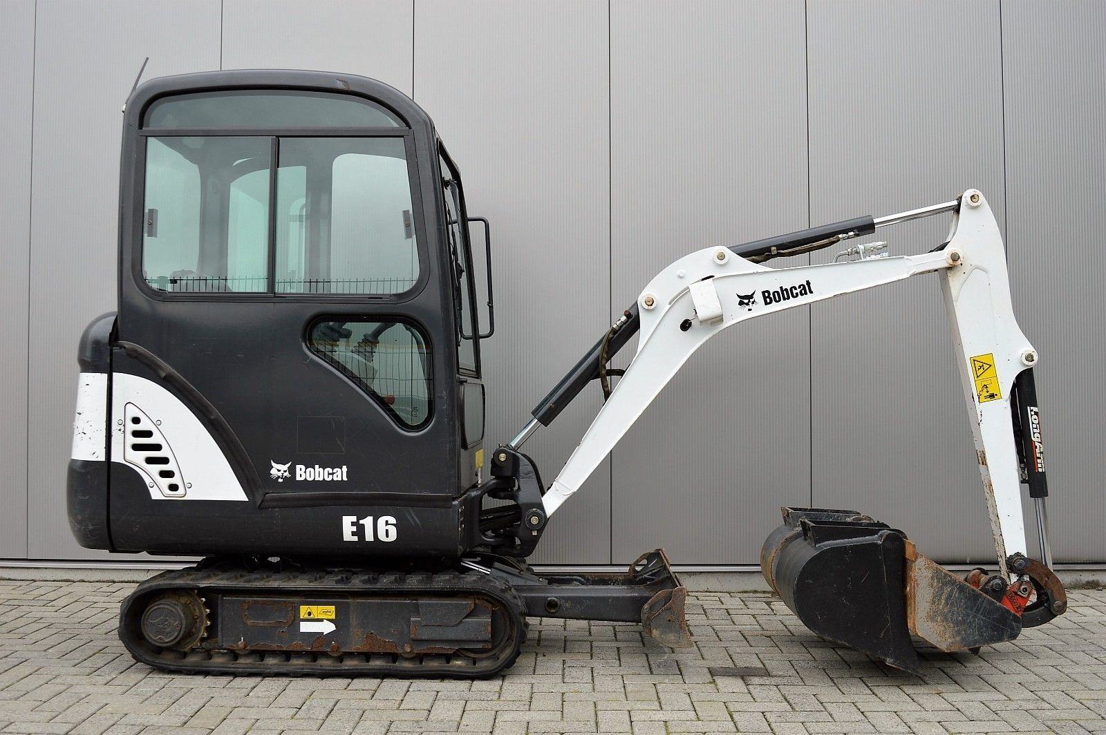 Bobcat E16 Mini bager