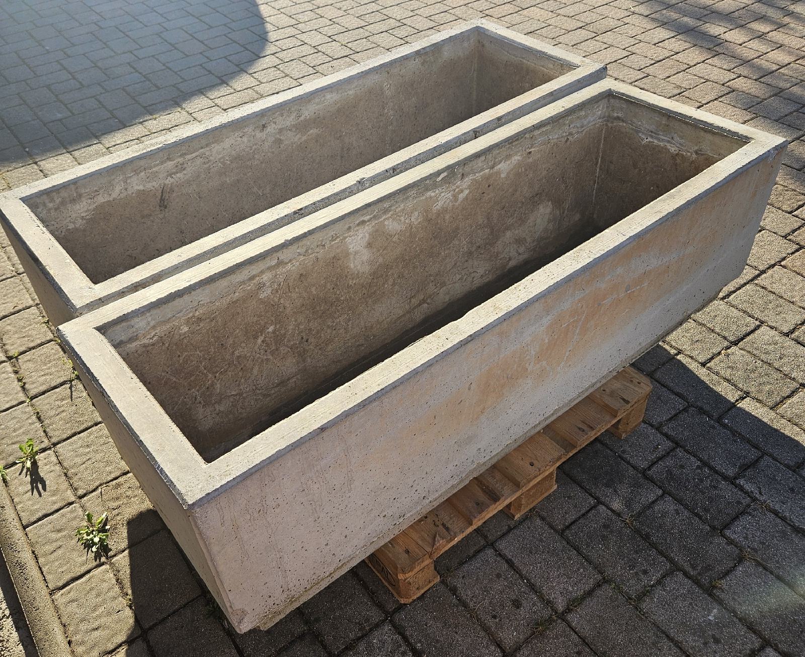 Korito za rože , betonsko