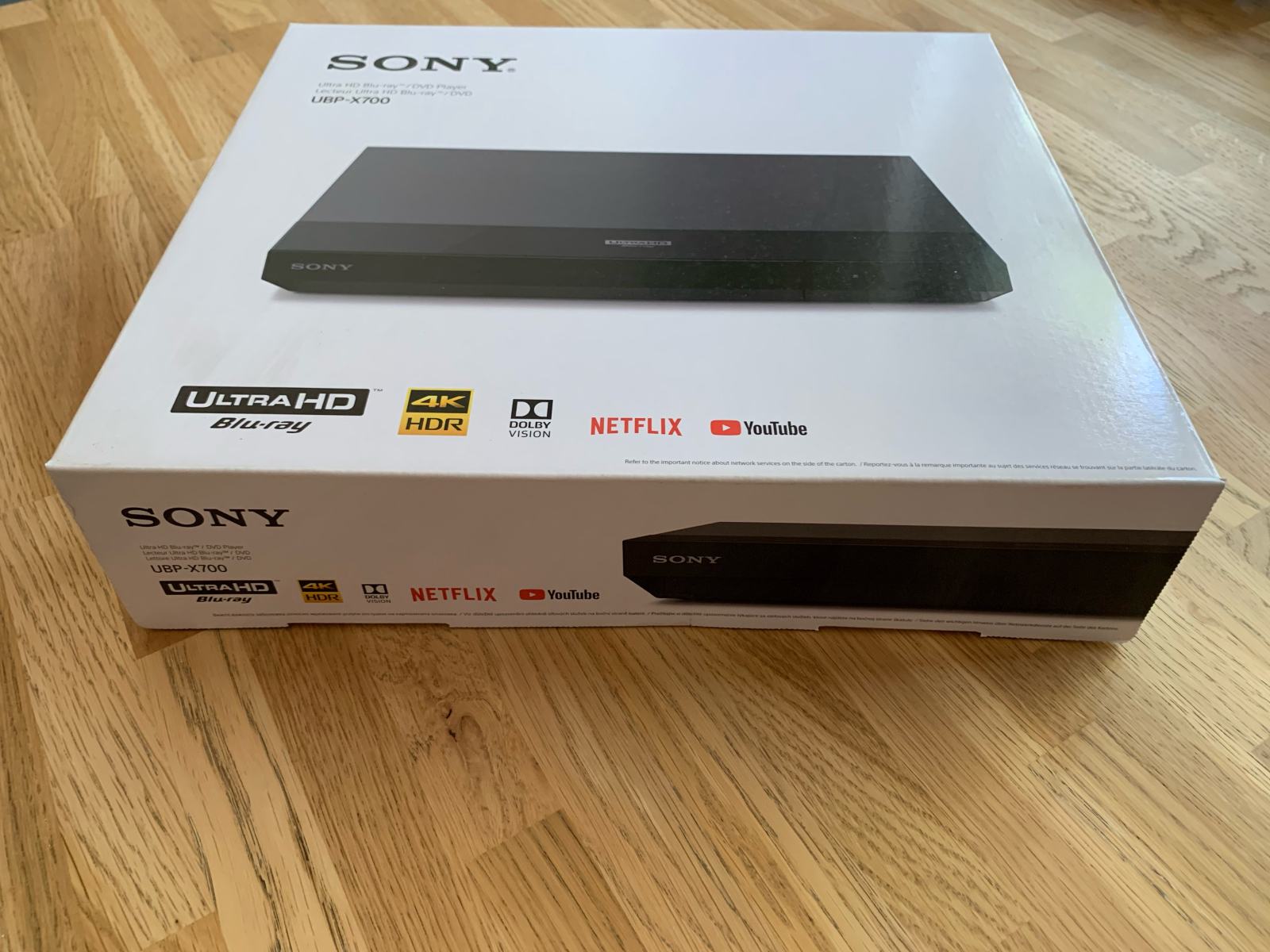 Sony UBP-X700