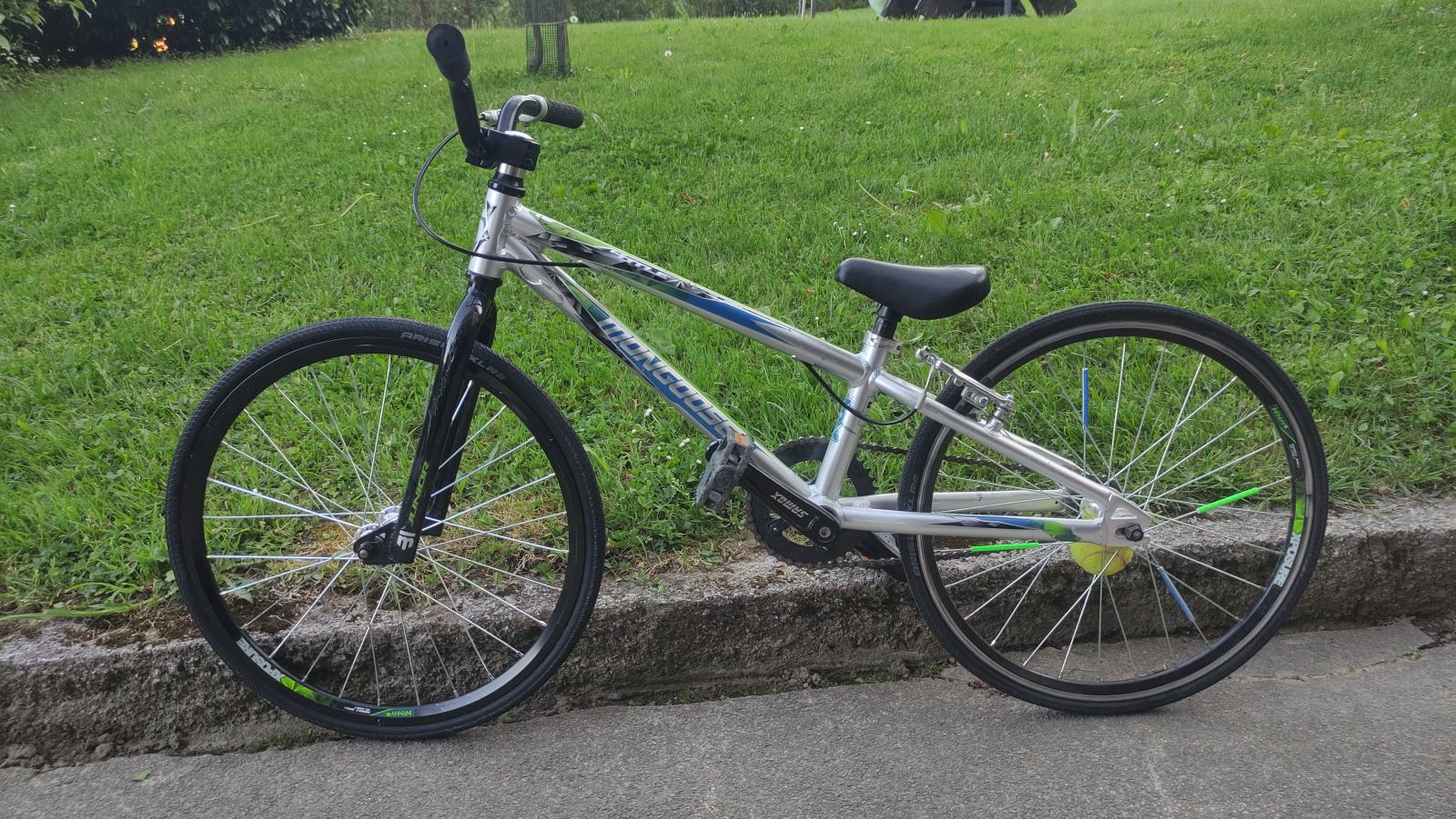 BMX Racing Race Mongoose 20 col