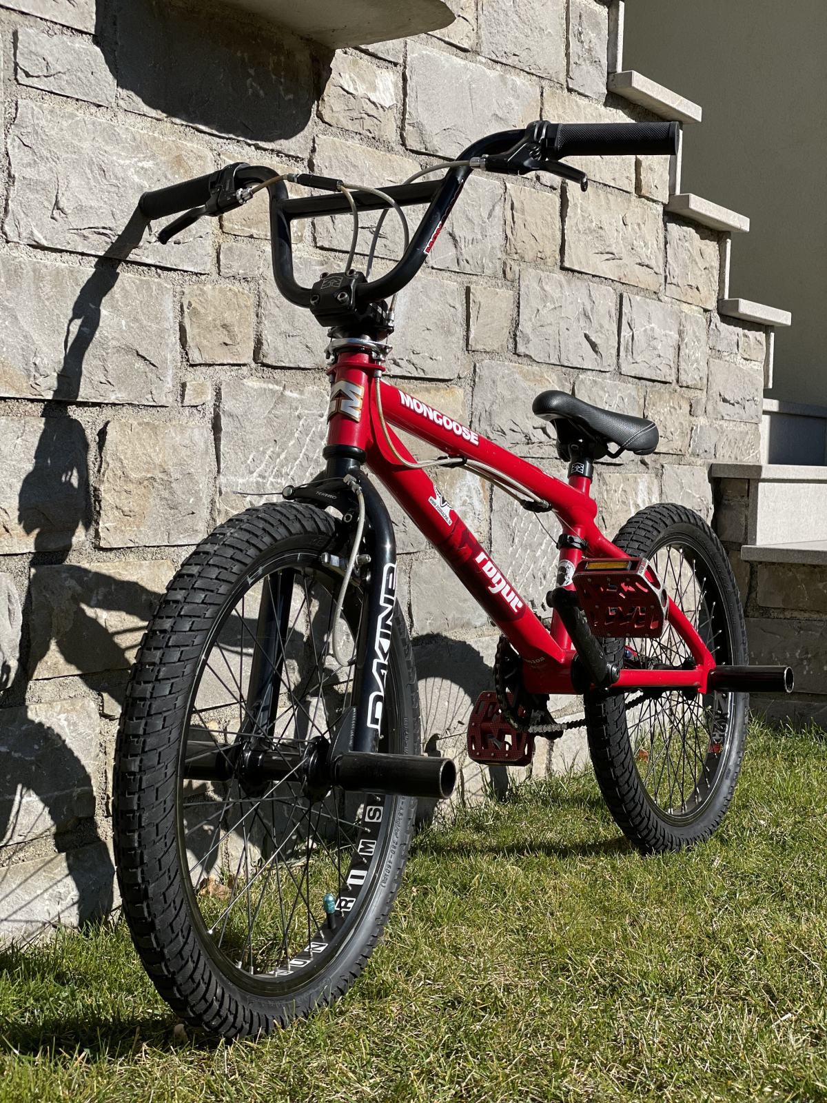 Kolo BMX Mongoose, 20 col