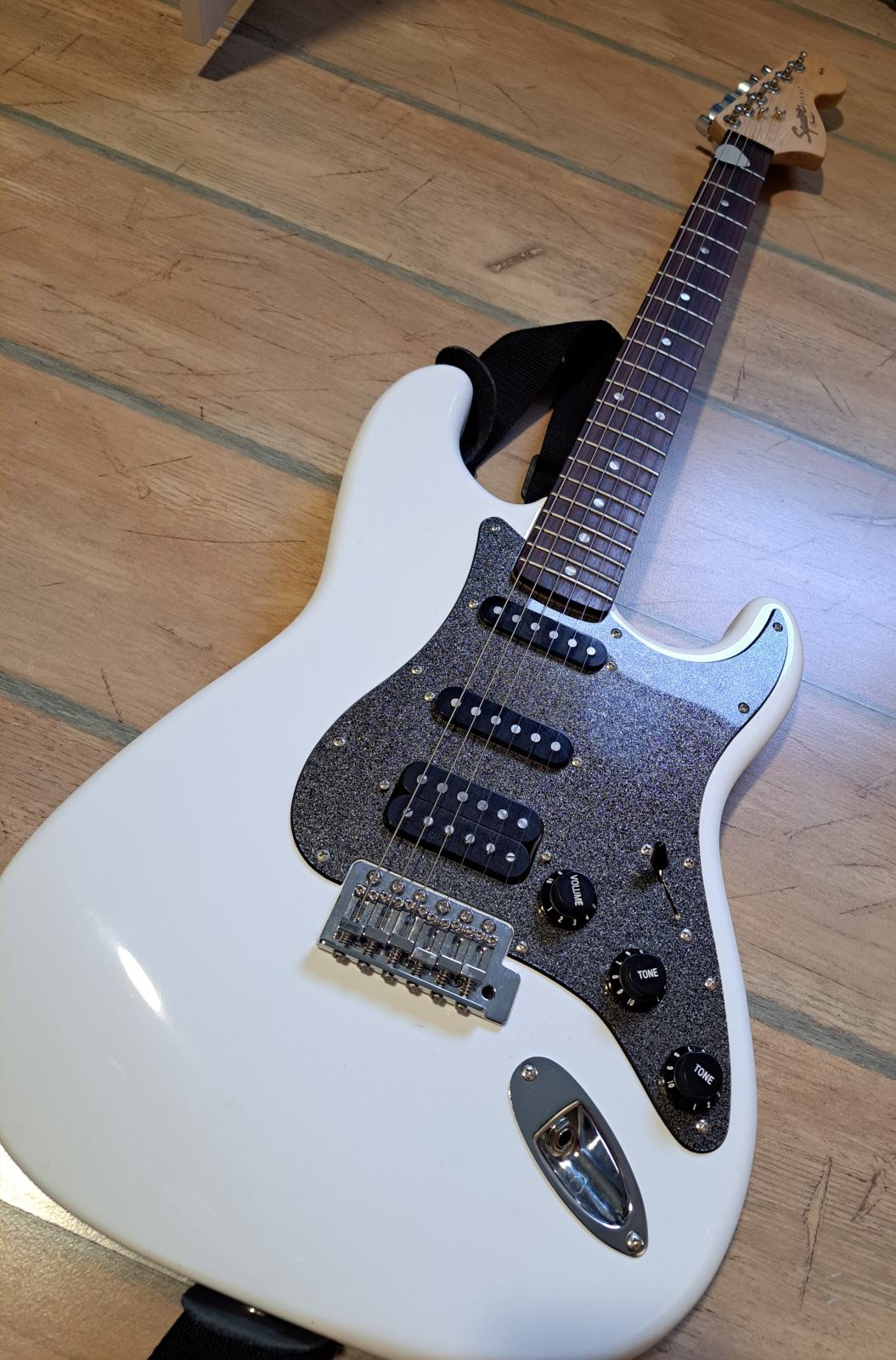 Električna kitara Fender Squier