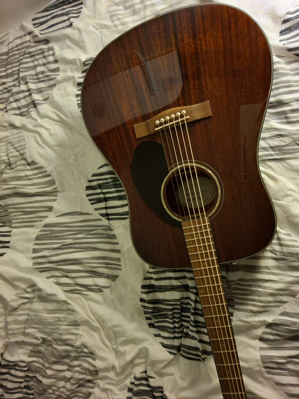 Fender kitara nova