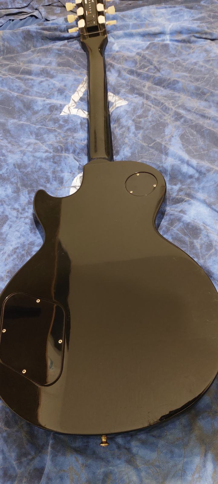 GIBSON LesPaul Studio