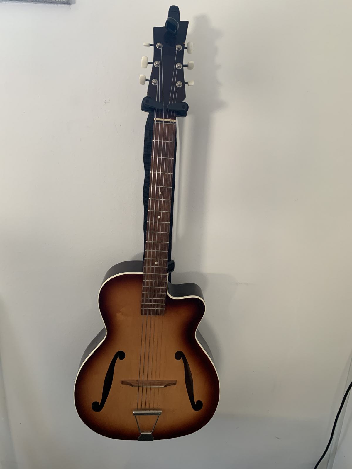 Jazz kitara, oberkrain Framus/Melodija