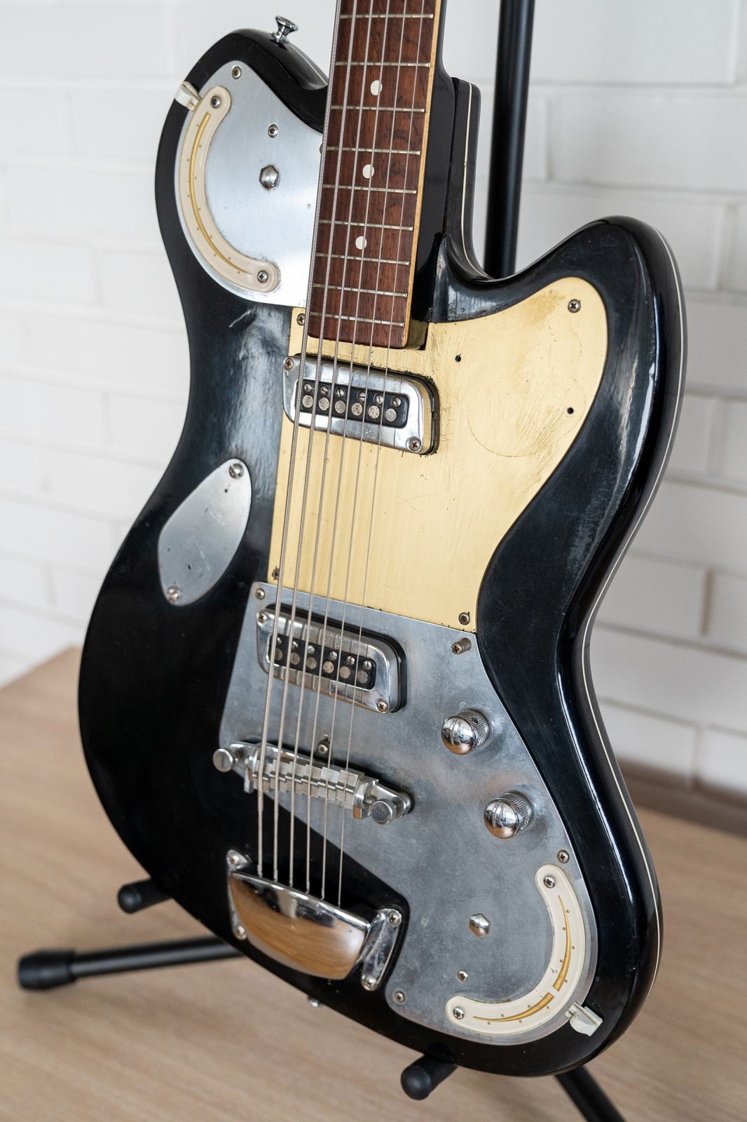 MEAZZI Hollywood Jupiter Bass VI (1966)