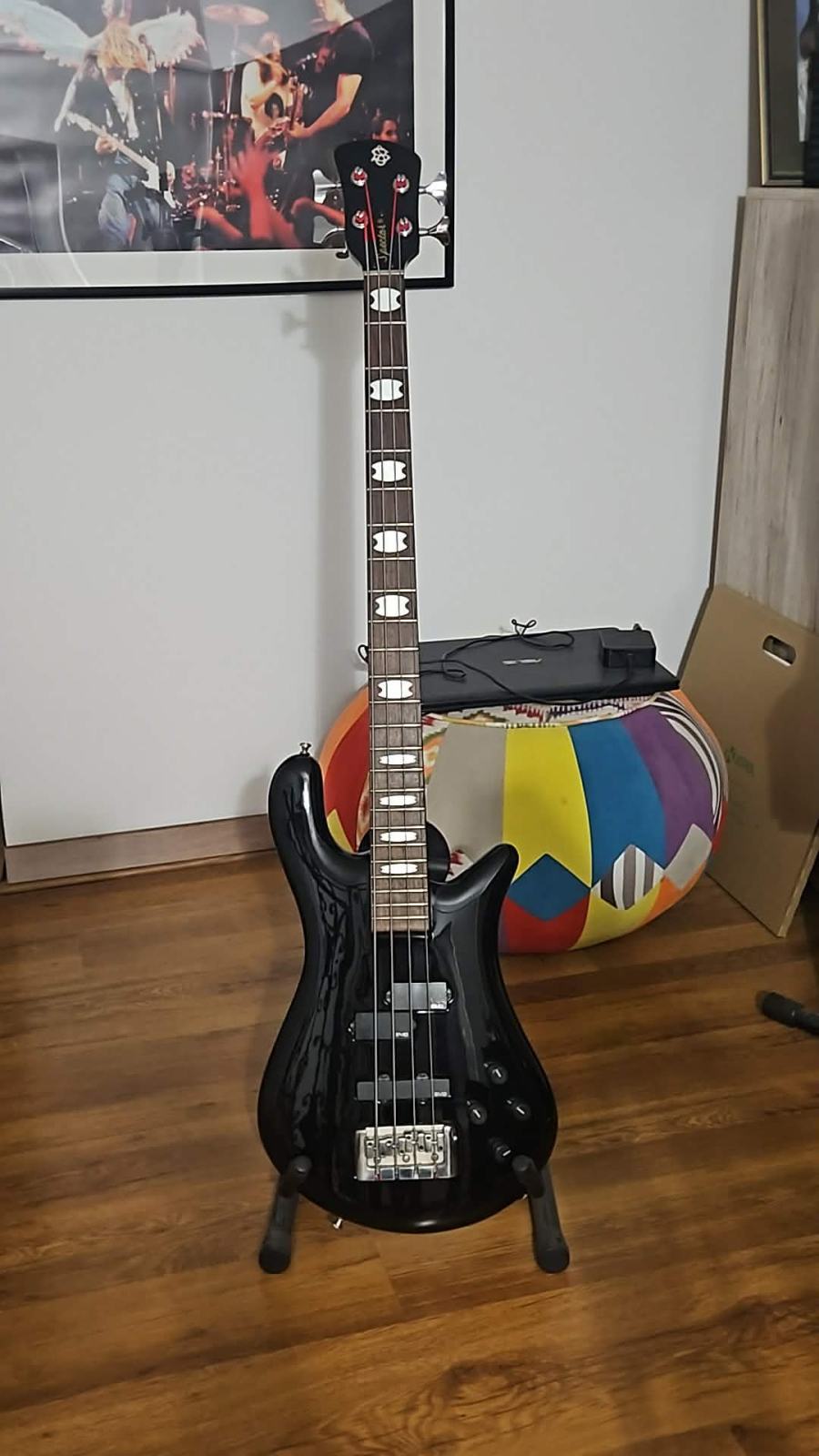 Spector NS 4 CR (SNC preamp)!