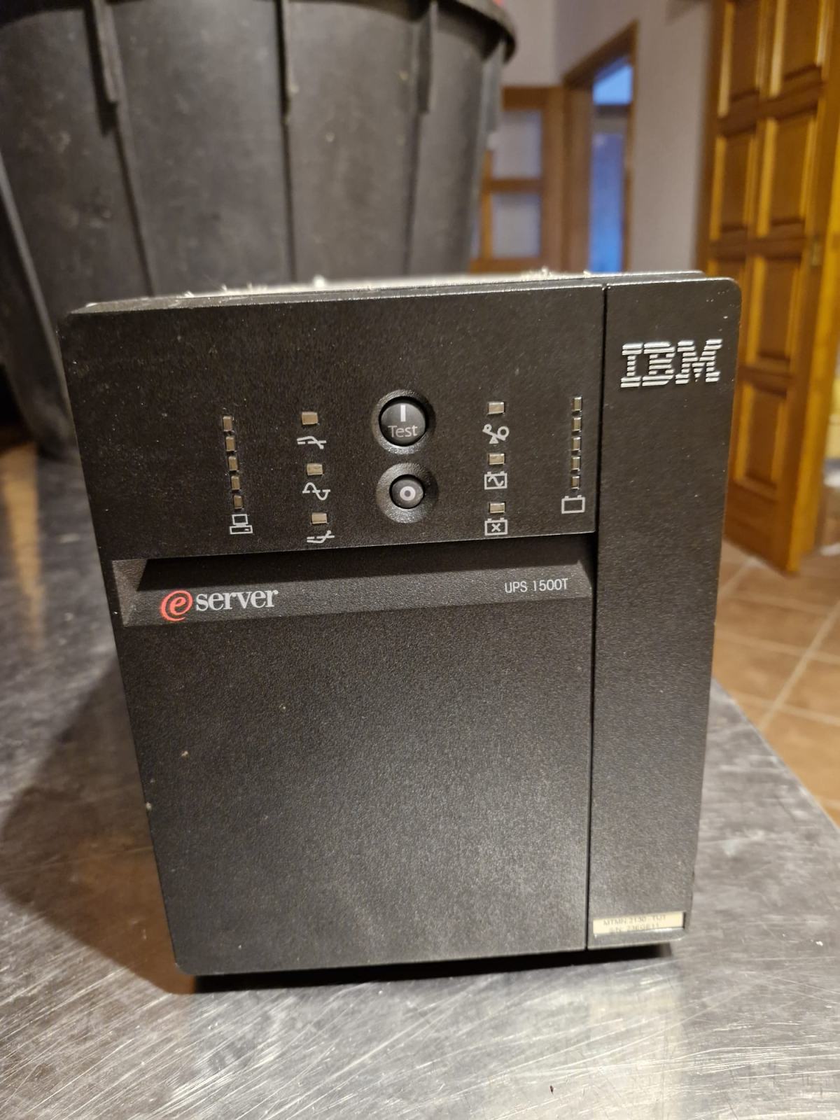 UPS IBM 1500t