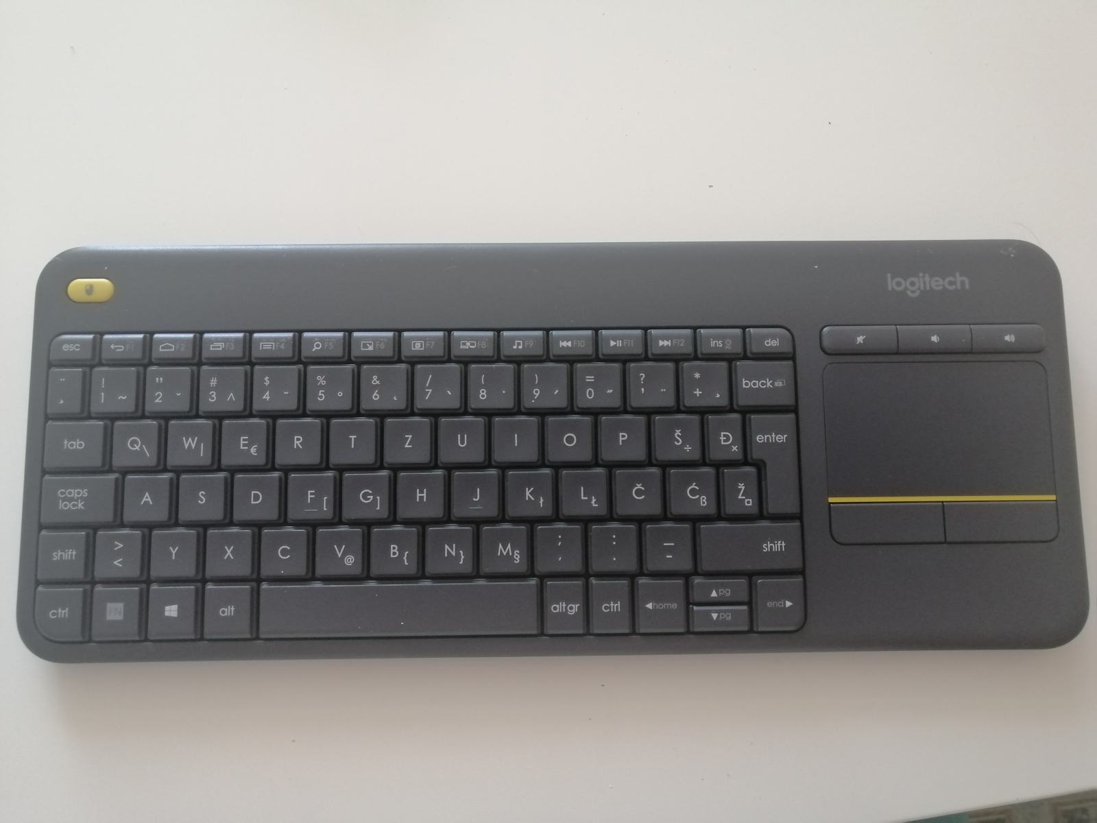 Logitech nova