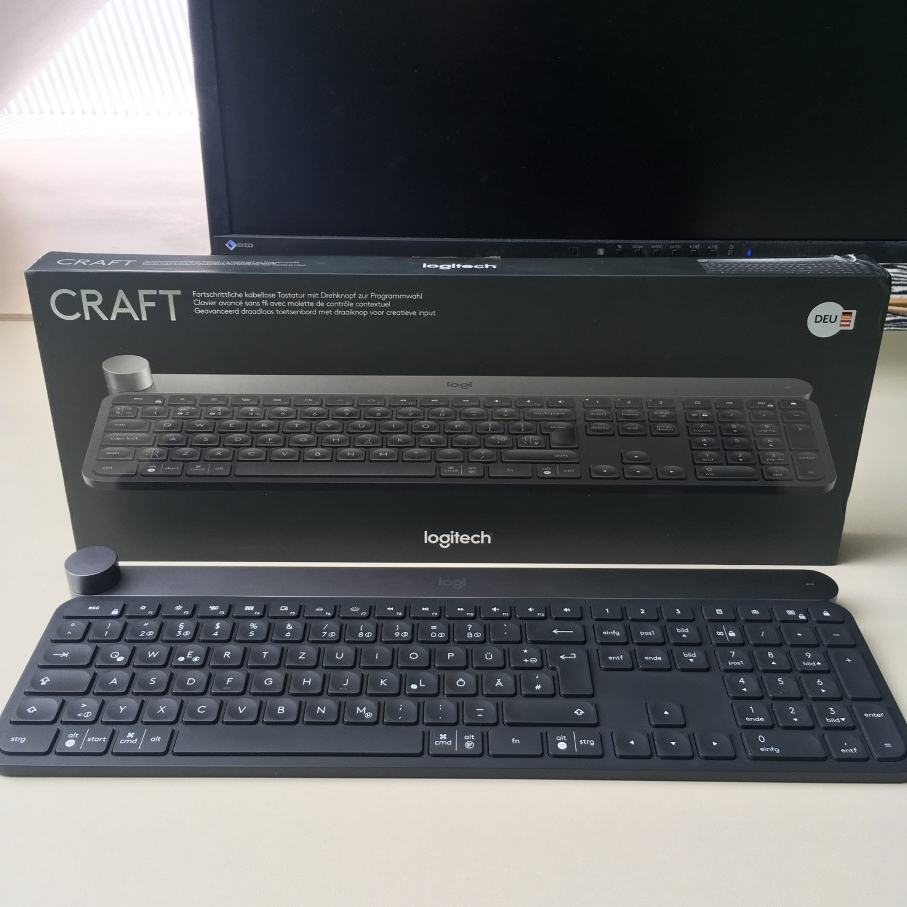 Tipkovnica Logitech Logi Craft