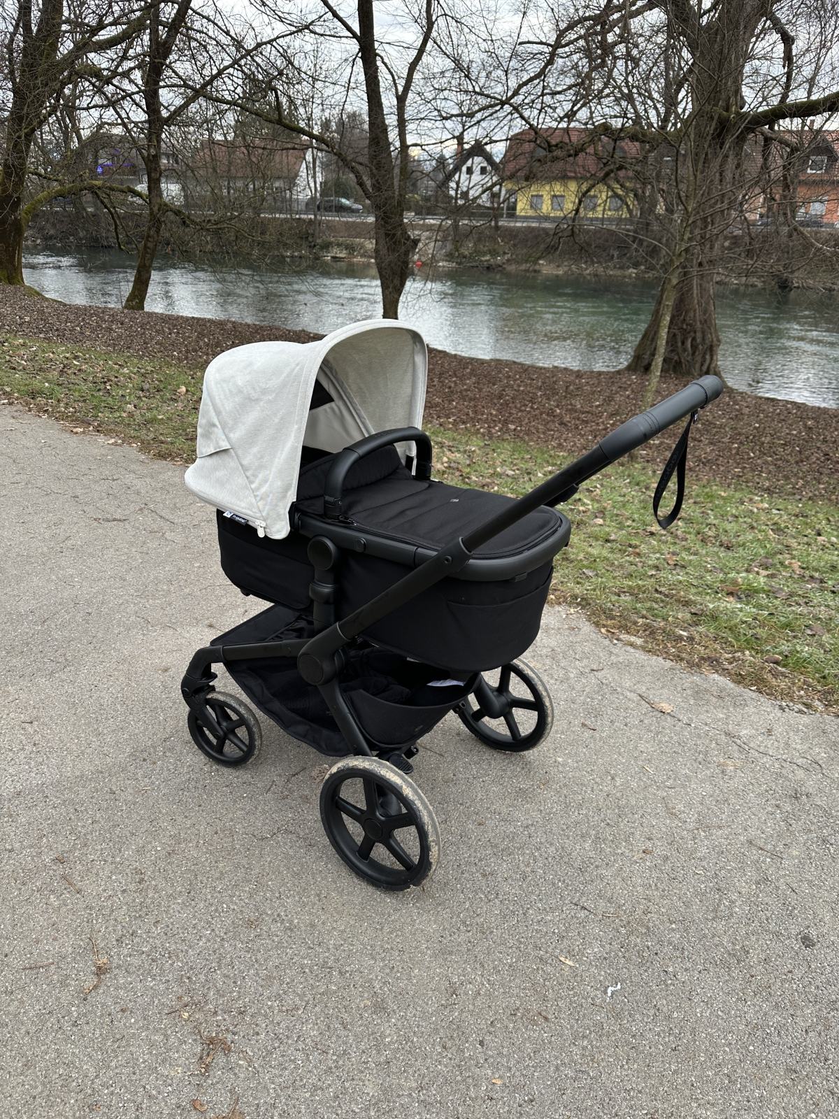 Voziček Bugaboo Fox 5 Renew (košara in športni del)