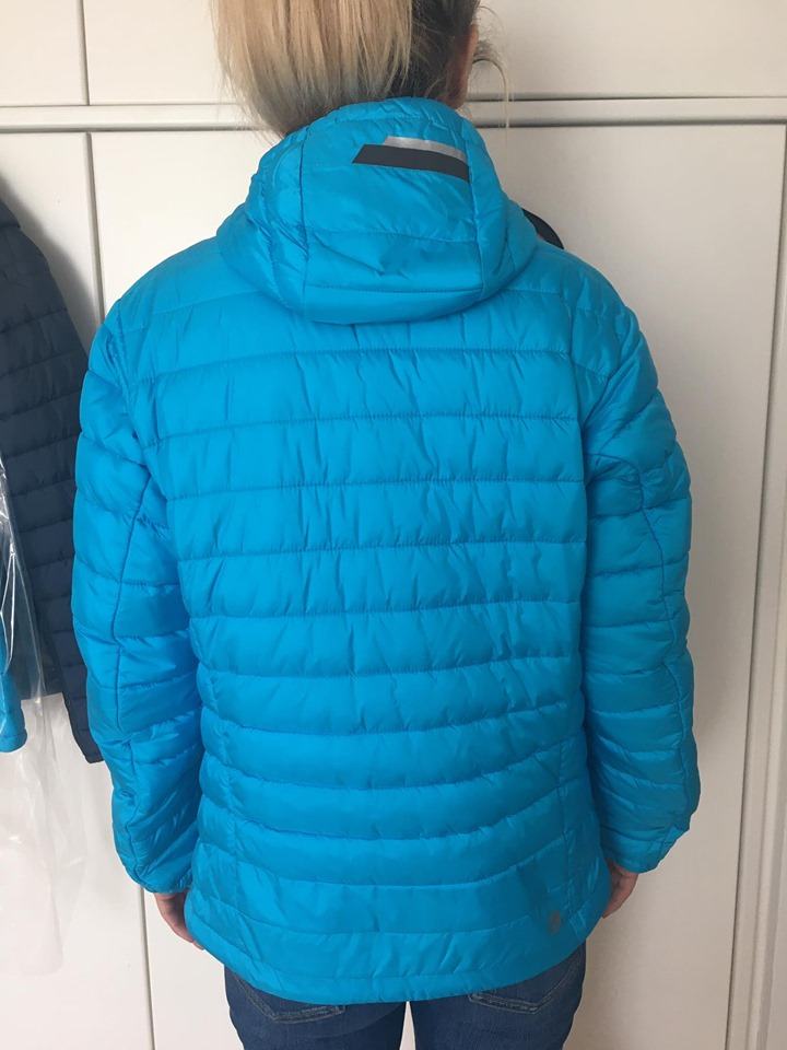 UGODNO prodam NOVO COLMAR lahko puhovko