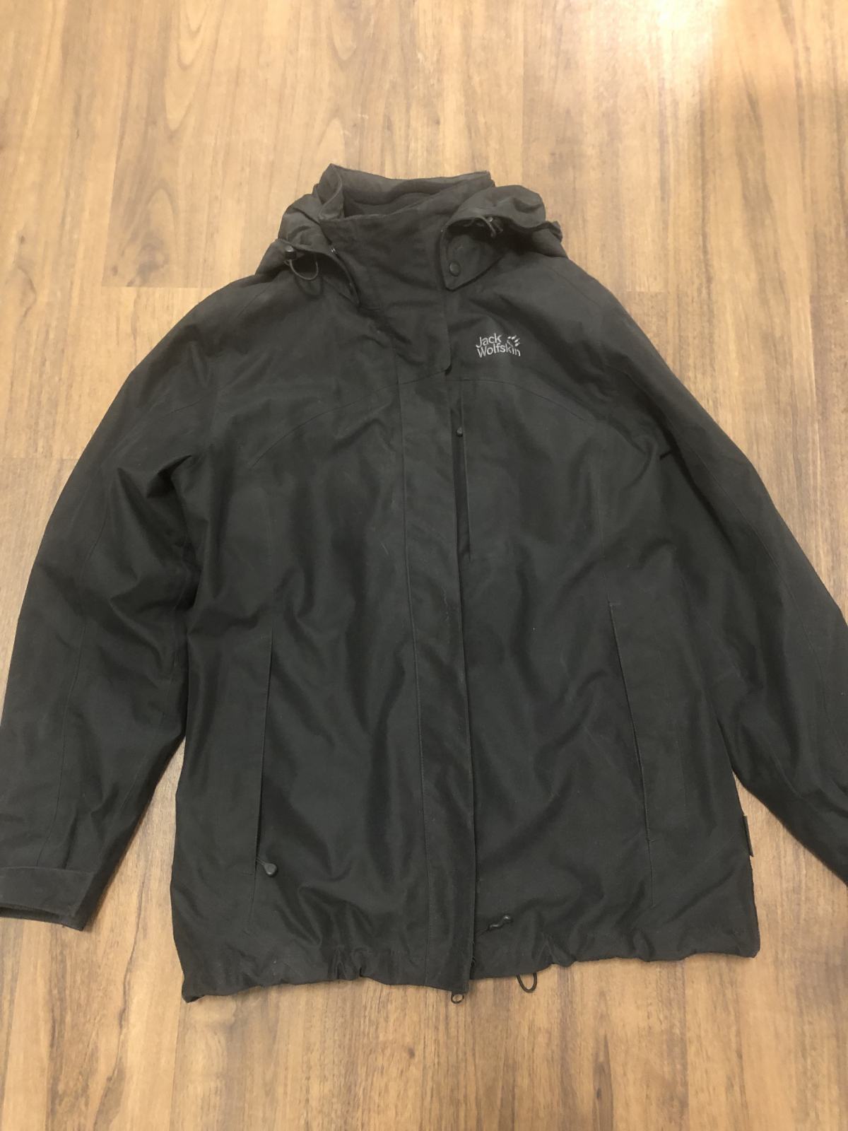 Bunda s snemljivim termoflisom znamke Jack Wolfskin