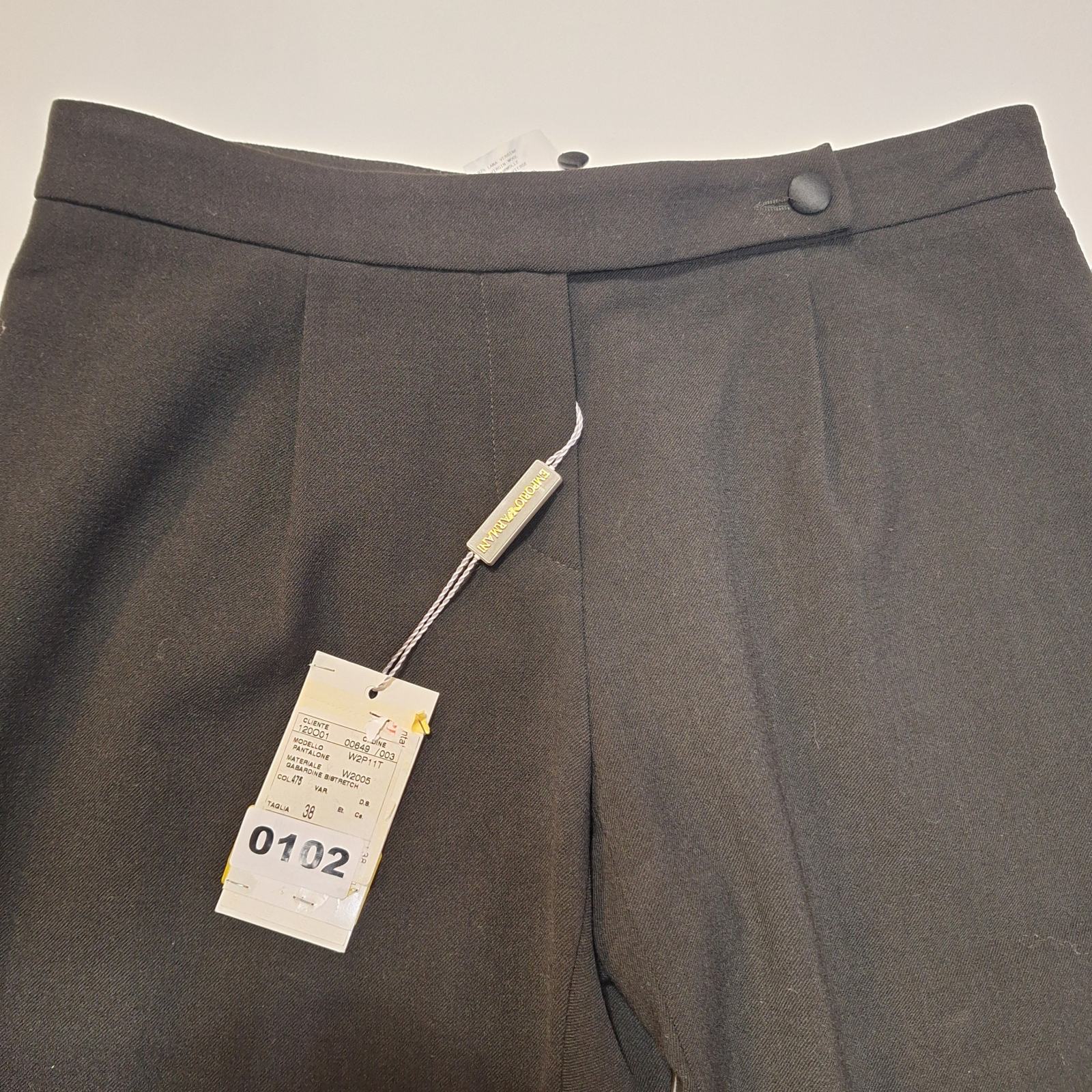 ŽENSKE HLAČE BERMUDE EMPORIO ARMANI TG.38 (102)