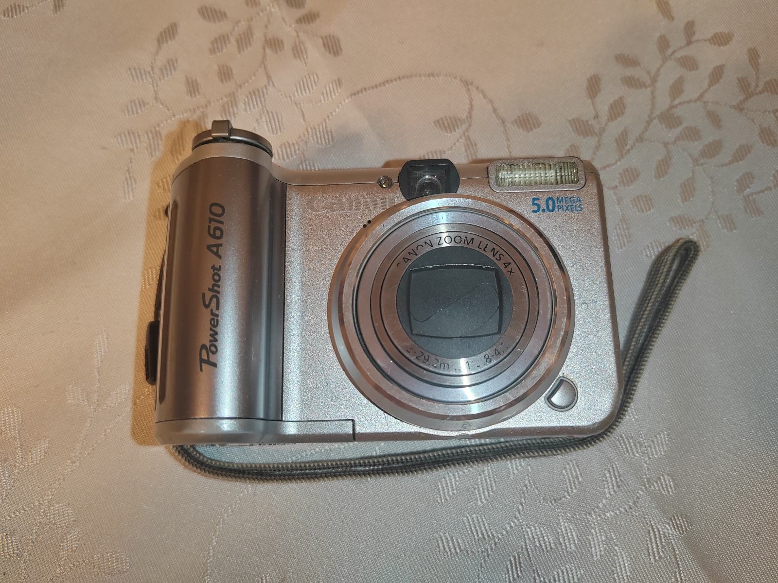 Kompaktni digitalni fotoaparat Canon PowerShot A610