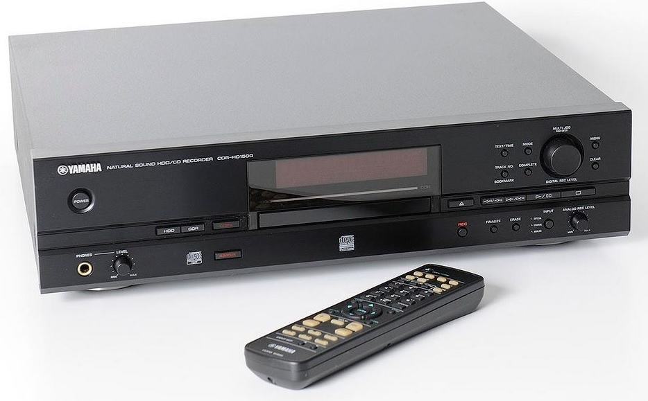 HI-END CD PLAYER YAMAHA CDR-HD1500 Z 250Gb HARD DISKOM