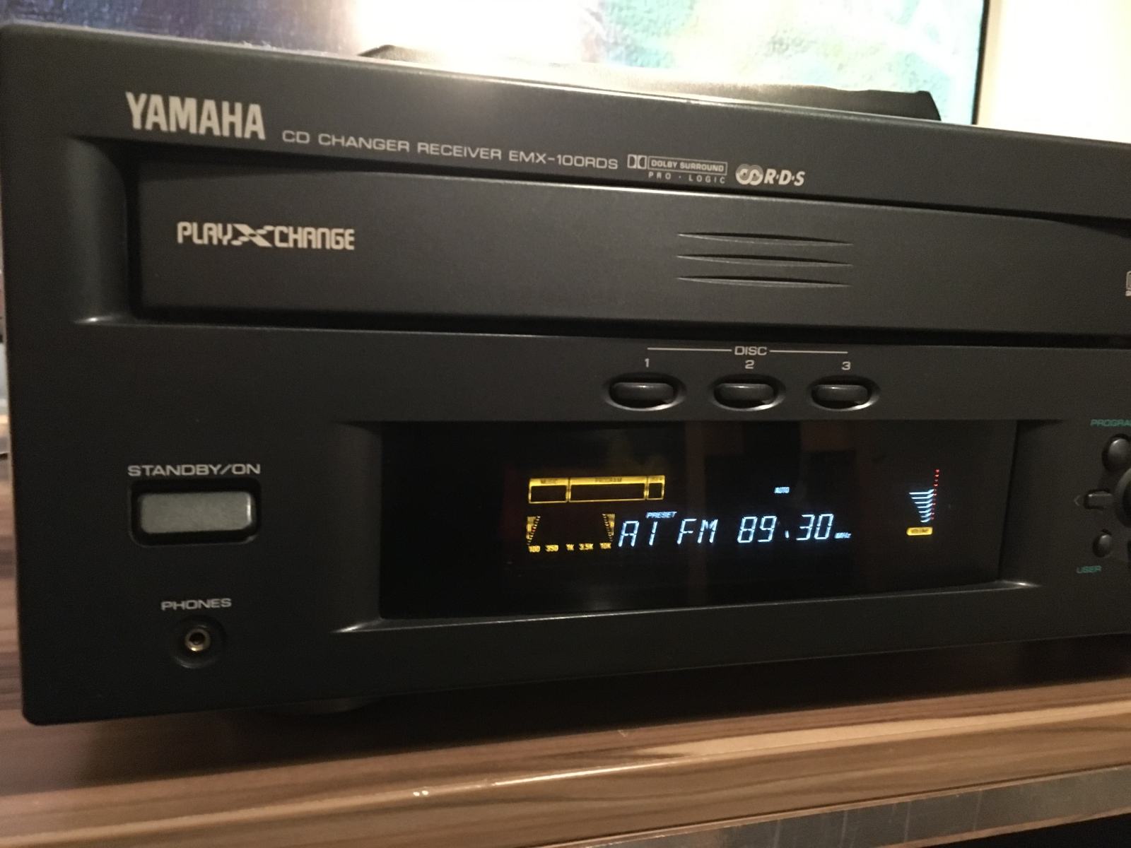 RECIEVER/3CD CHARGER YAMAHA EMX-100RDS