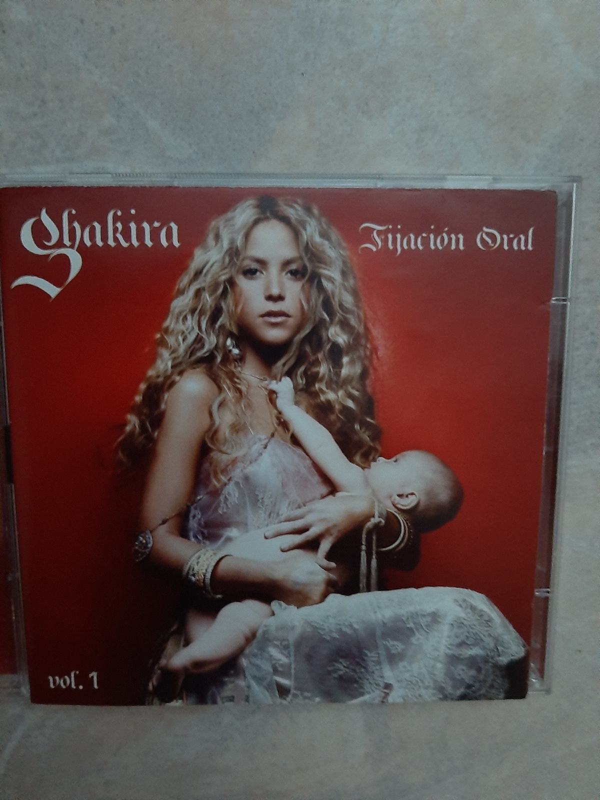 cd Shakira