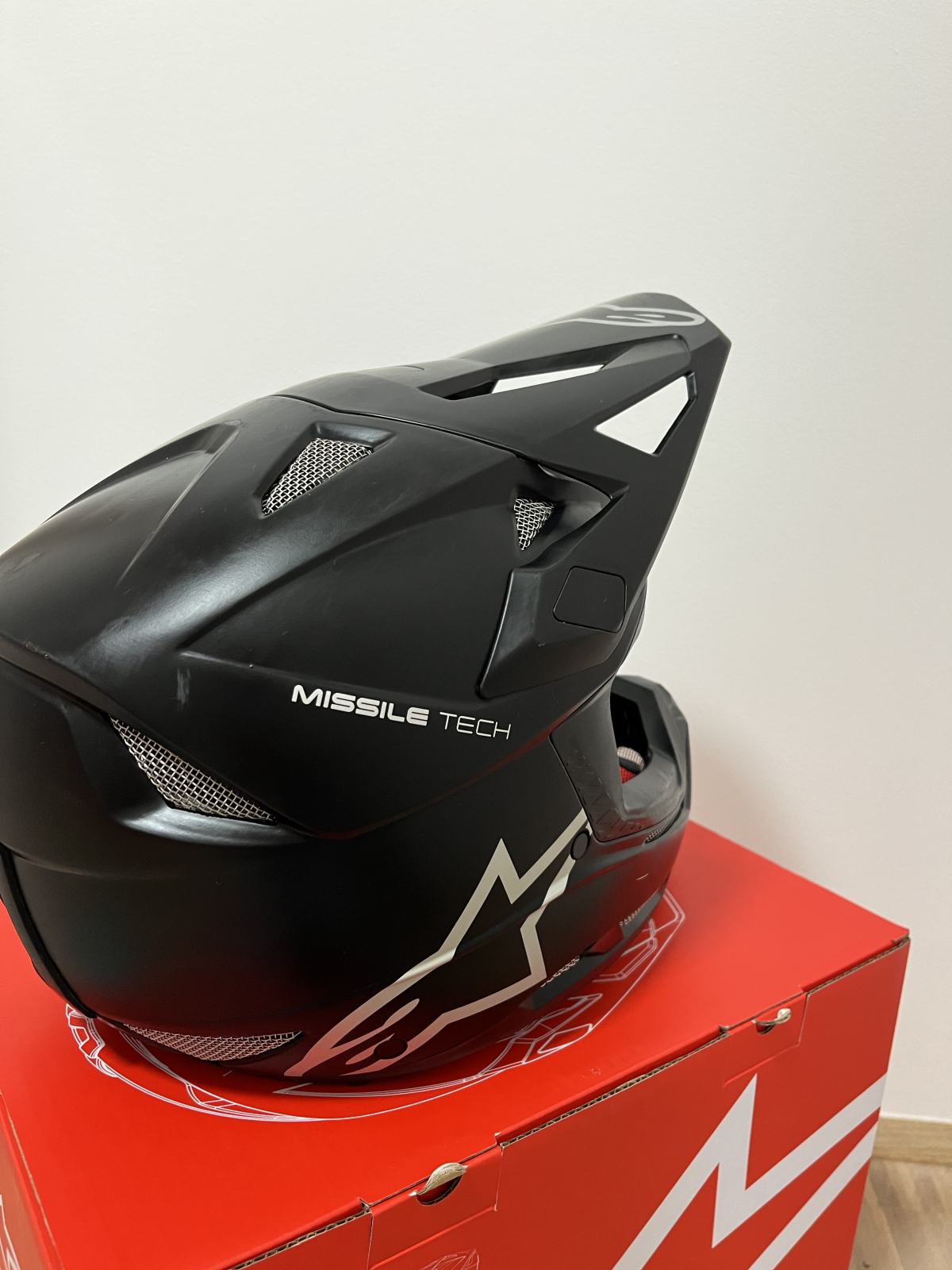 Alpinestars MISSILE TECH mips downhill mtb kolesarska čelada