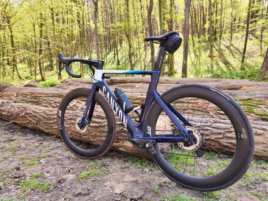 Canyon Aeroad CF SL - M size