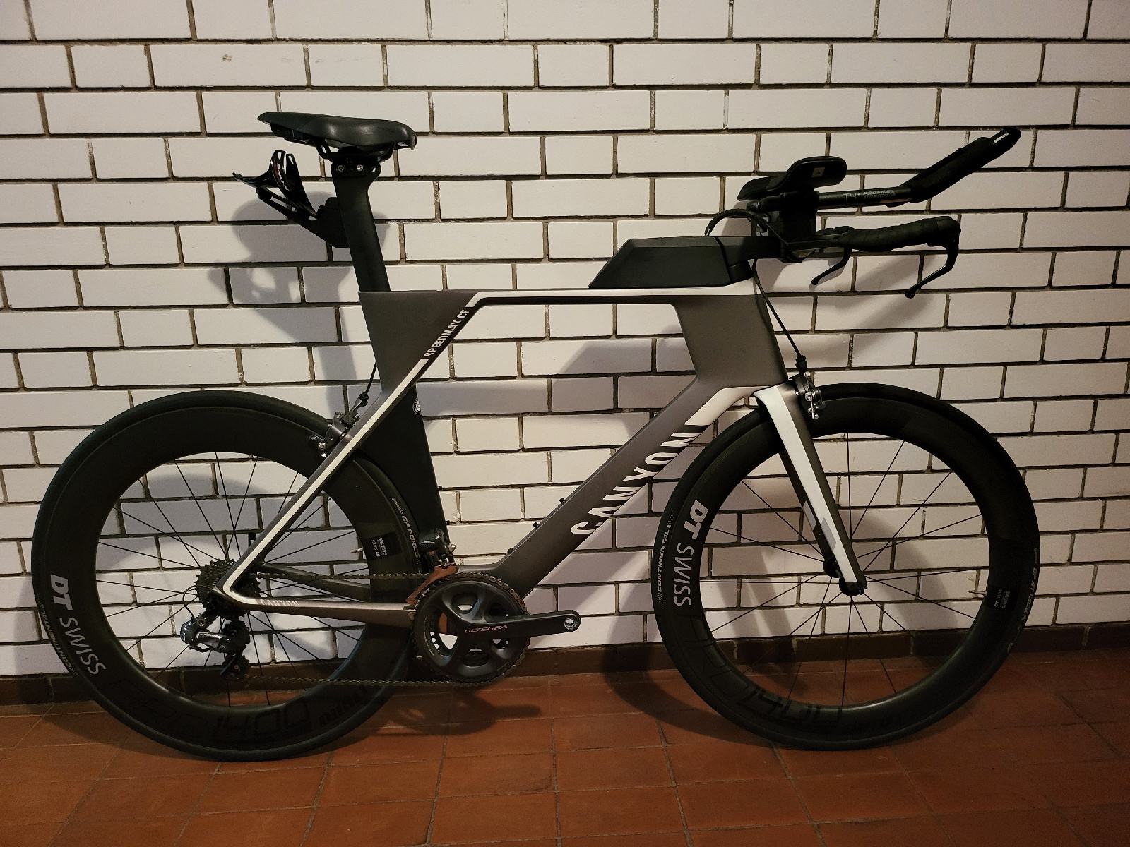Canyon Speedmax CF, XL, ultegra di2, triatlon / tt kolo, ODLIČEN!