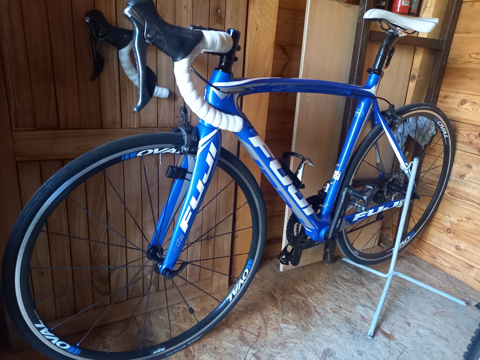 Fuji SST 2.1 carbon, ultegra