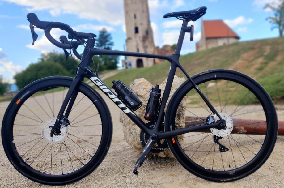 Giant TCR Advance pro ccc Team (Full karbon, Ultegra, veličina L=58cm)