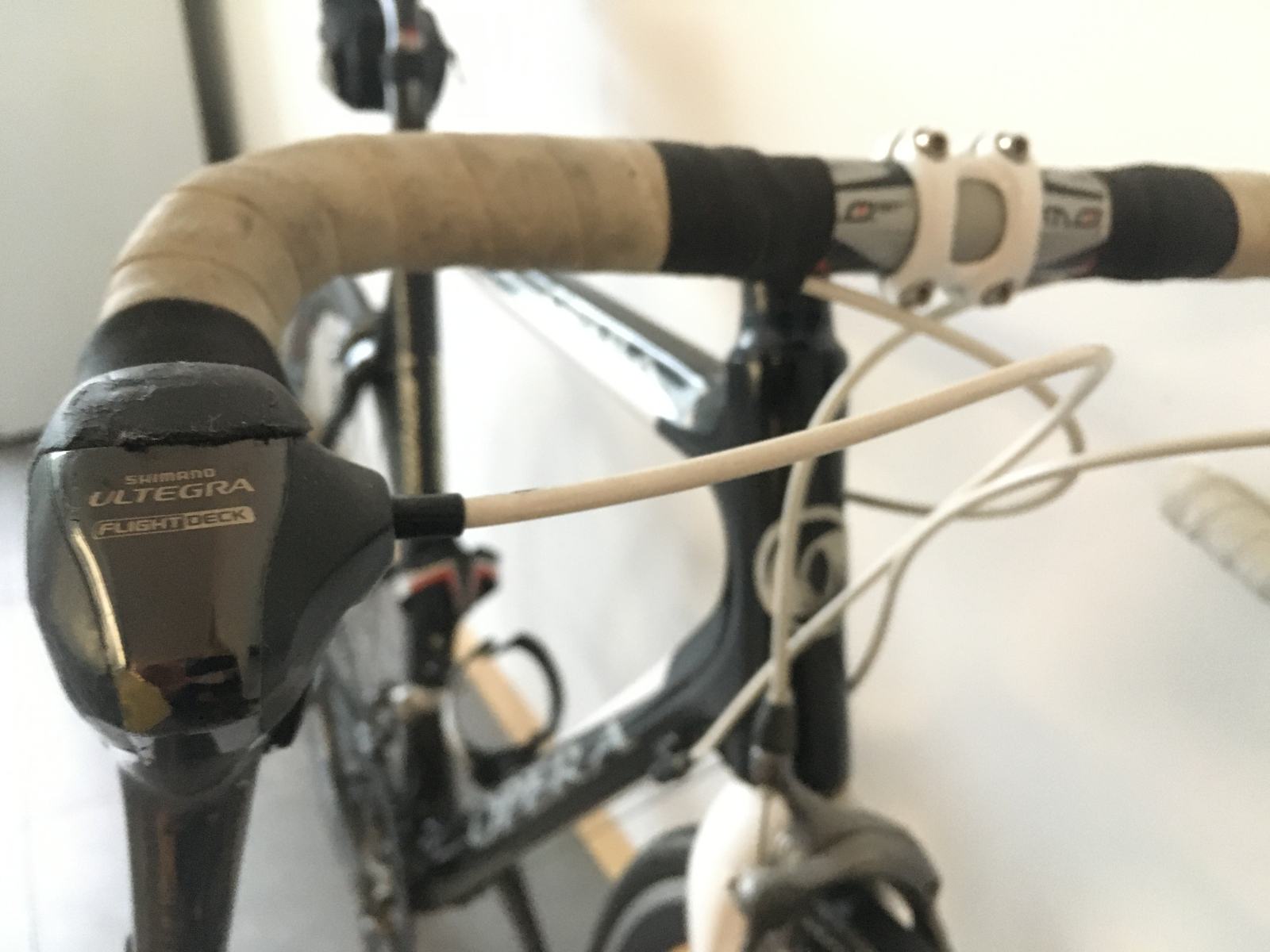 Karbonsko cestno kolo, Opera Leonardo