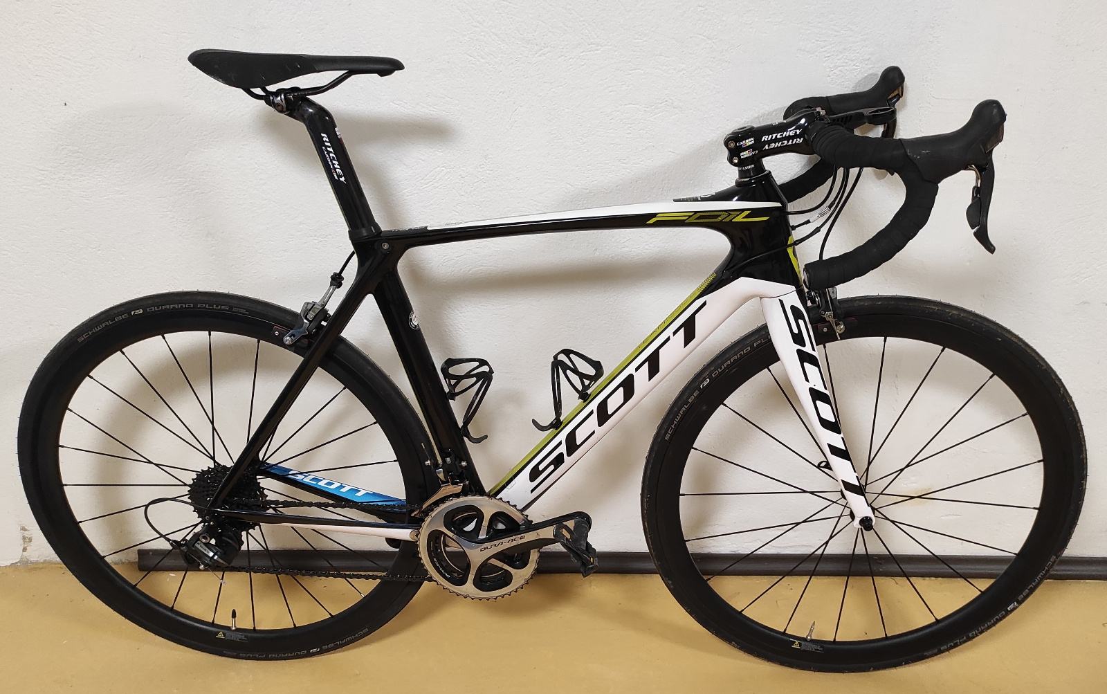 Scott Foil Team Issue (L)
